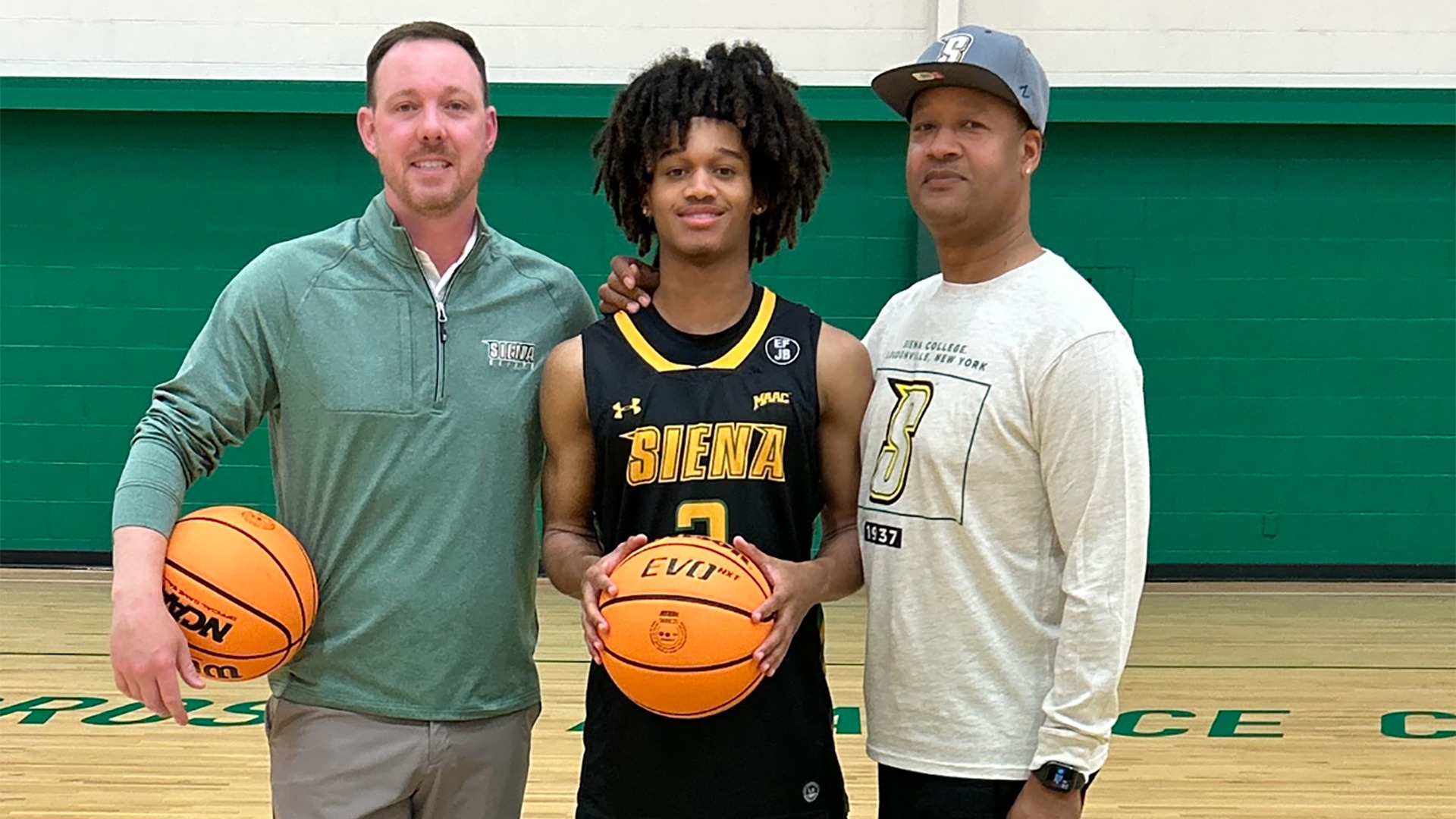 Saints Sign Isaiah Henderson - Siena College Athletics