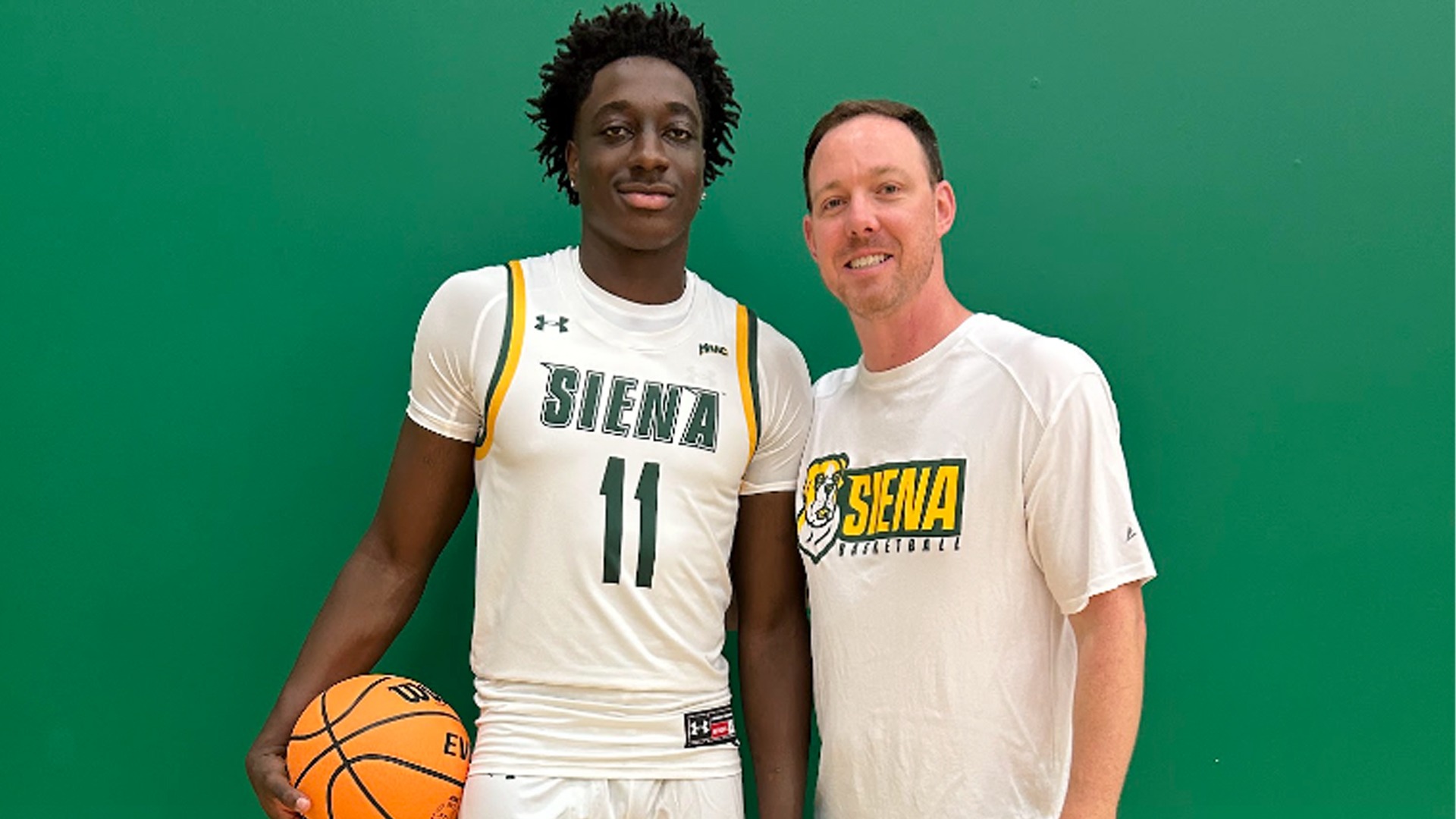 Saints Sign Isaiah Henderson - Siena University Athletics