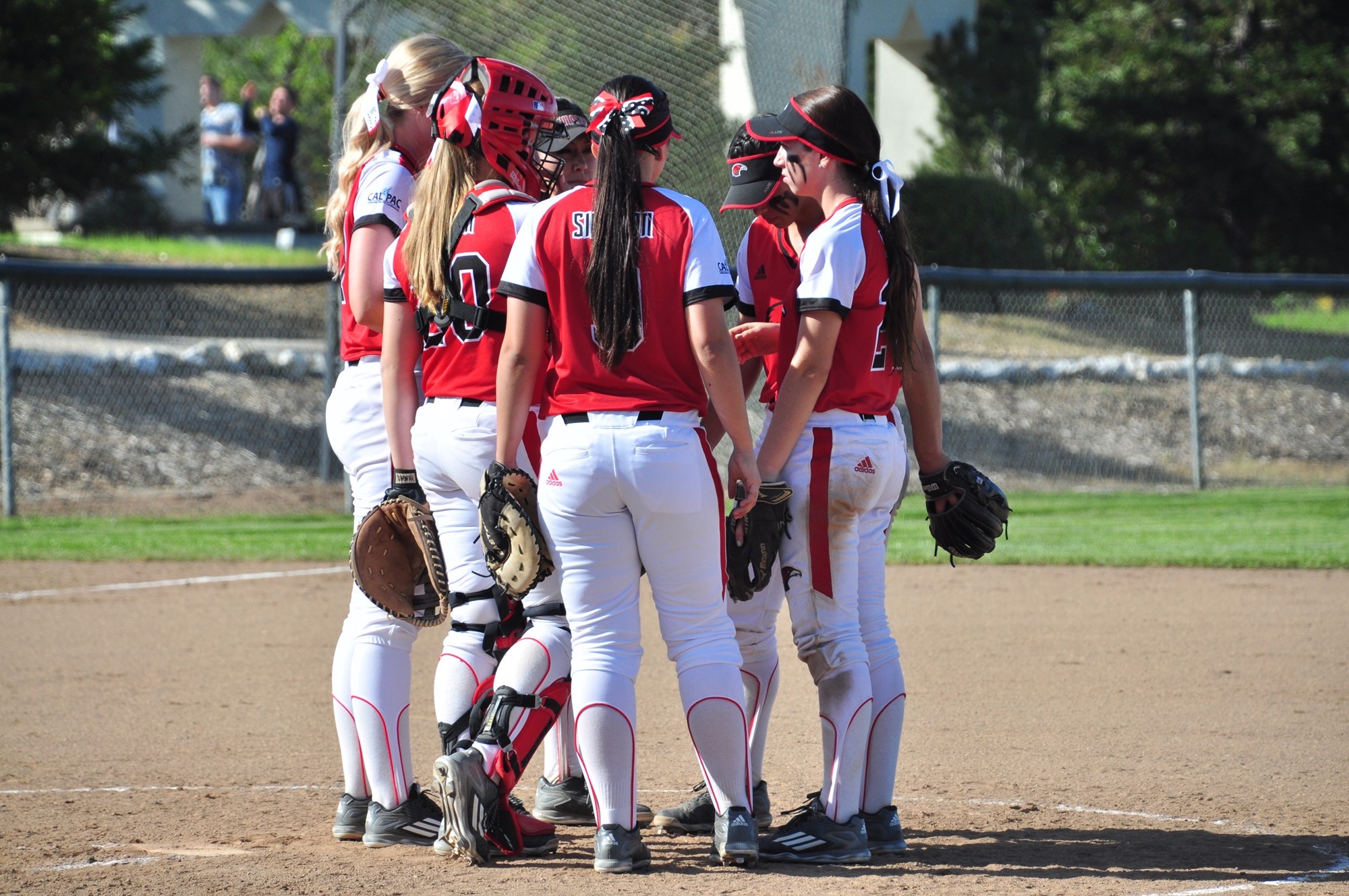 Amanda Laughlin - 2017 - Softball - Simpson University Athletics