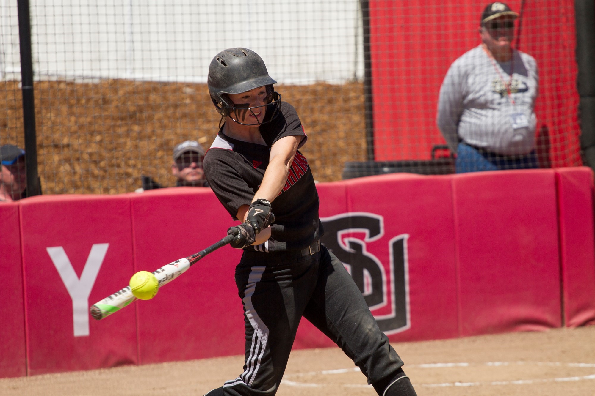Amanda Laughlin - 2017 - Softball - Simpson University Athletics