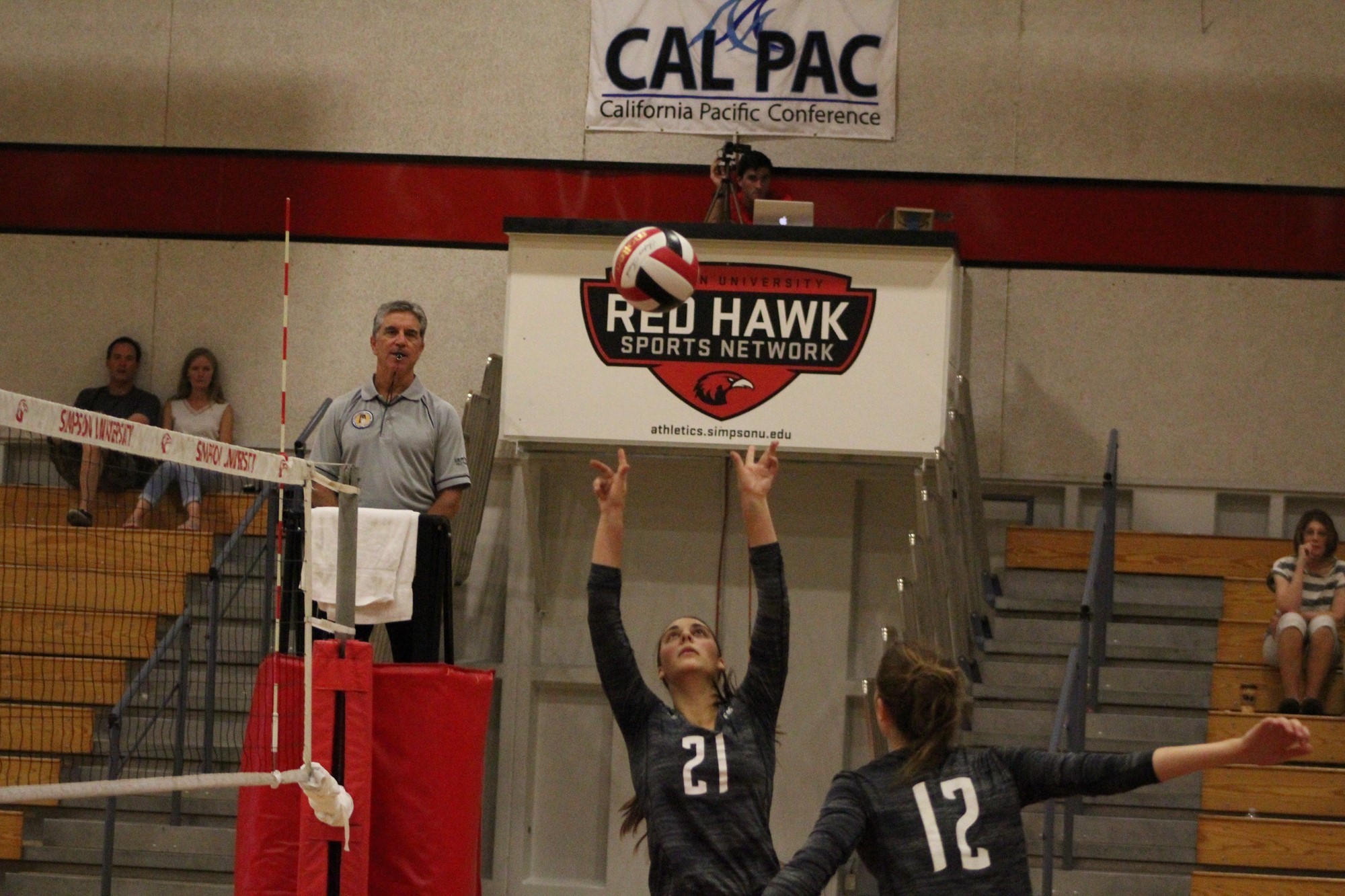 Taylor Bachs - 2017 - Women's Volleyball - Simpson University Athletics