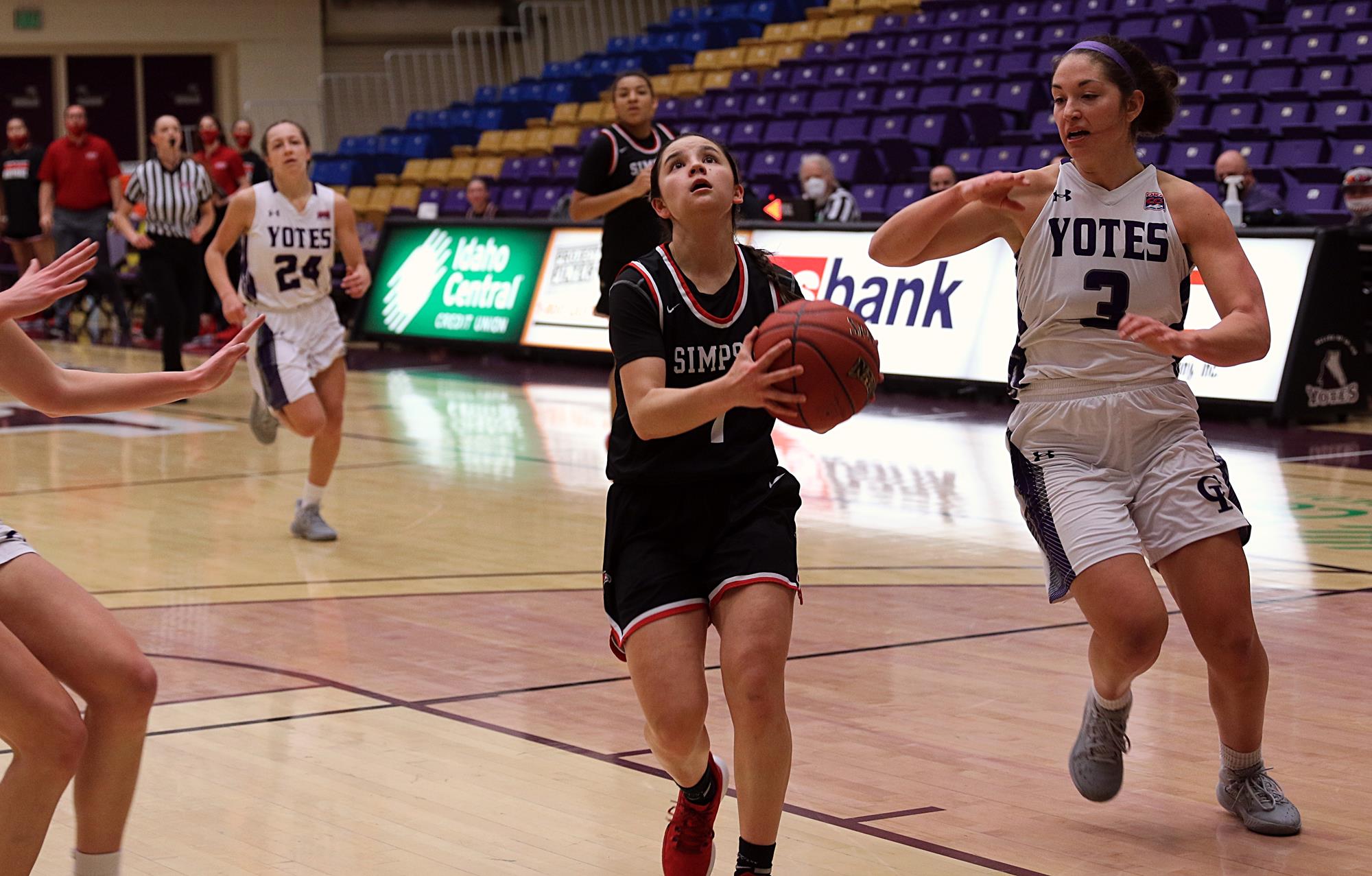 Brianna Clark - 2020-21 - Women's Basketball - Simpson University Athletics