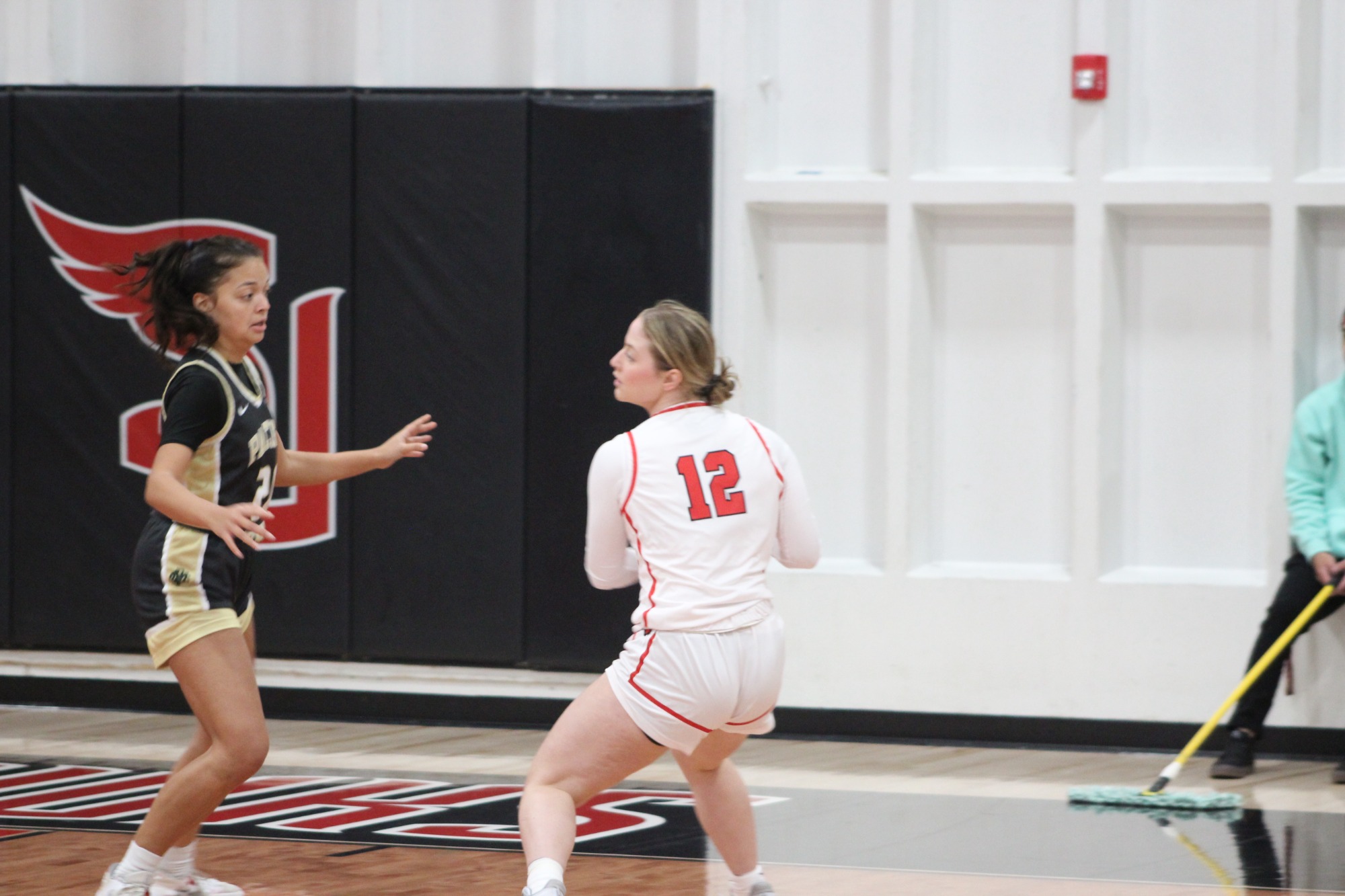 Simpson Falls in Season Opener Against Menlo - Simpson University Athletics