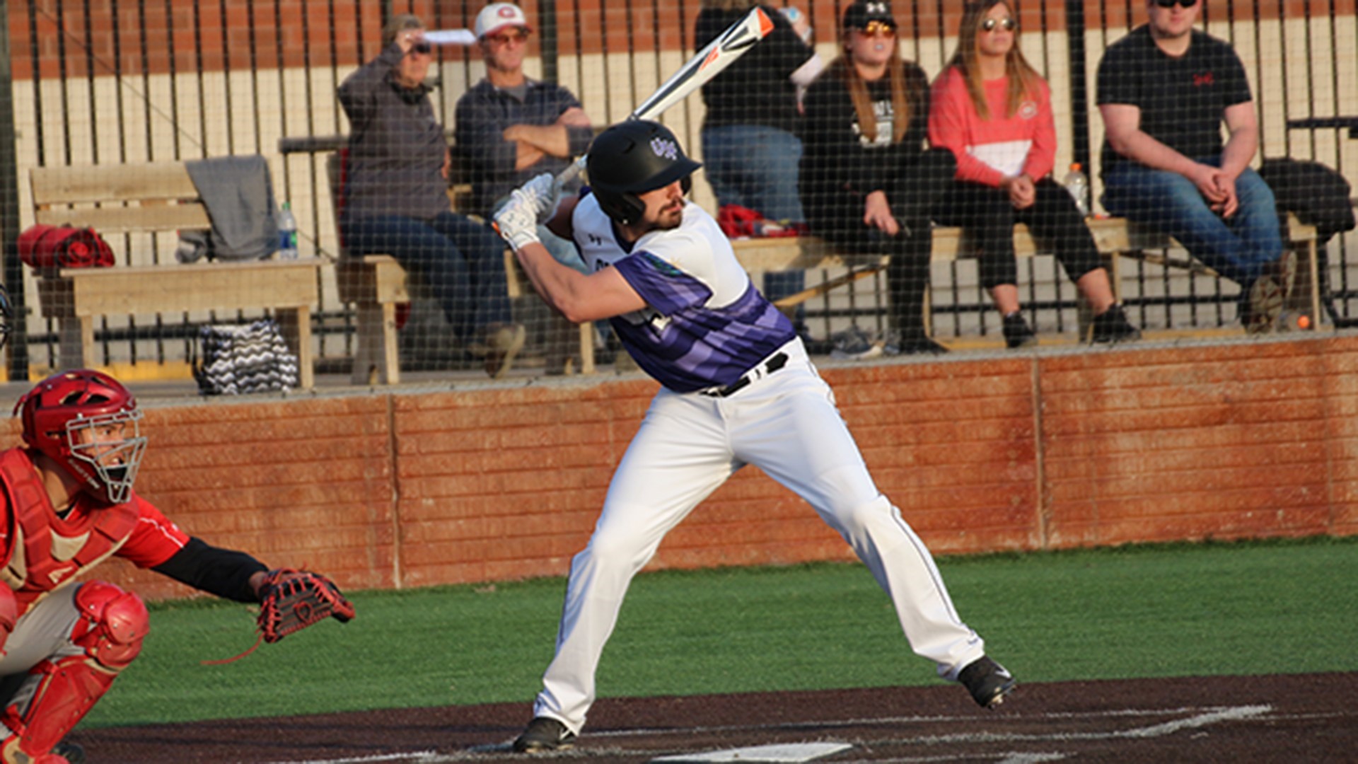 Minnick and Crow supply walk off hits as USF Baseball Team sweeps DH ...