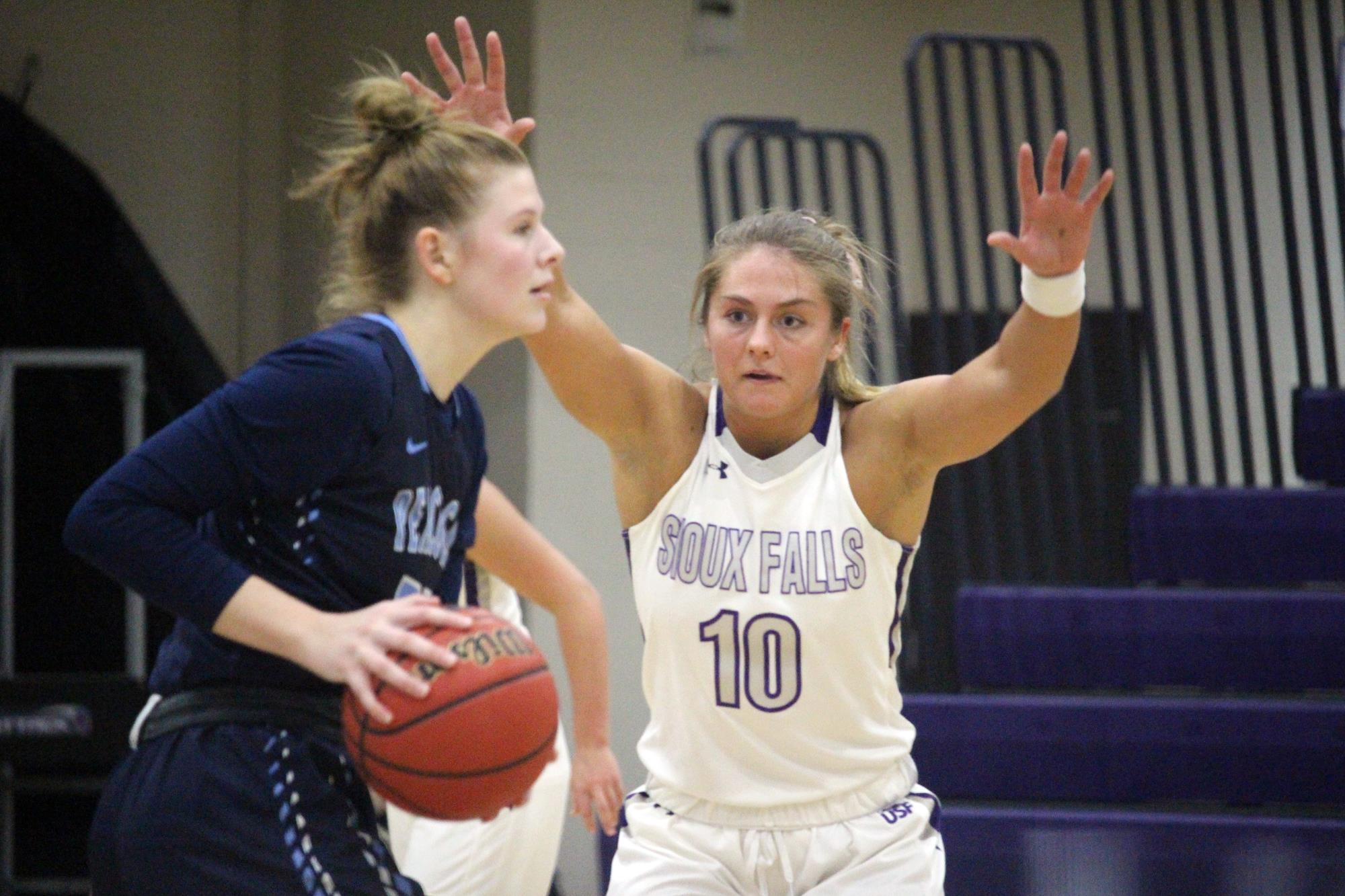 Jessie Geer - Women's Basketball - University of Sioux Falls Athletics