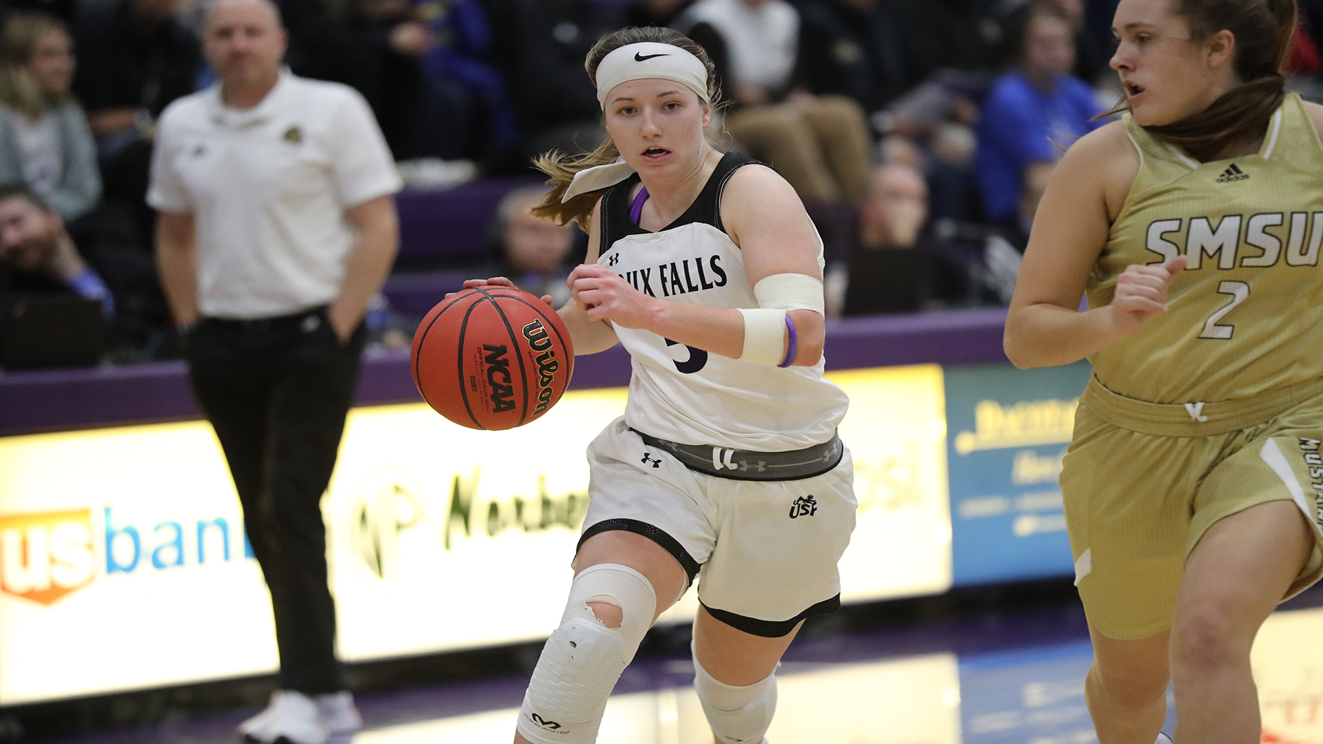 Dallie Hoskinson - Women's Basketball - University of Sioux Falls Athletics
