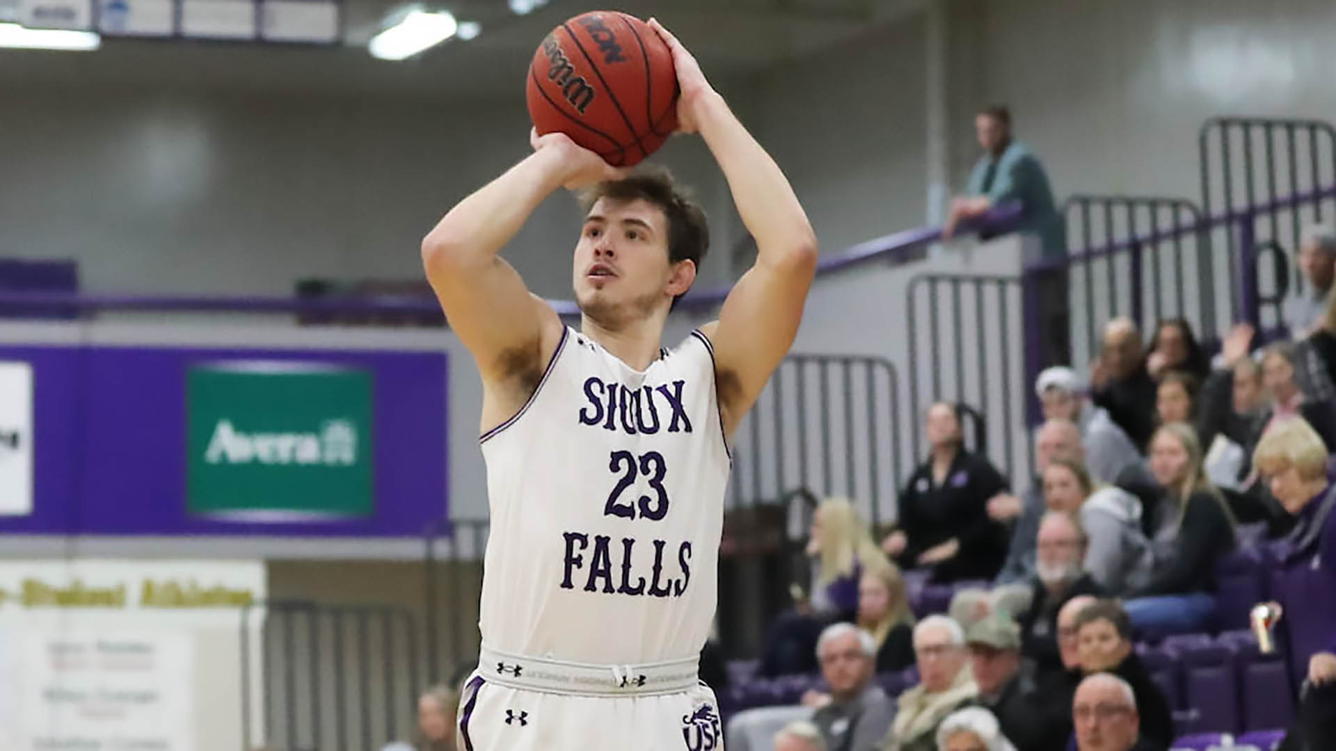 USF Drops Conference Opener at SMSU