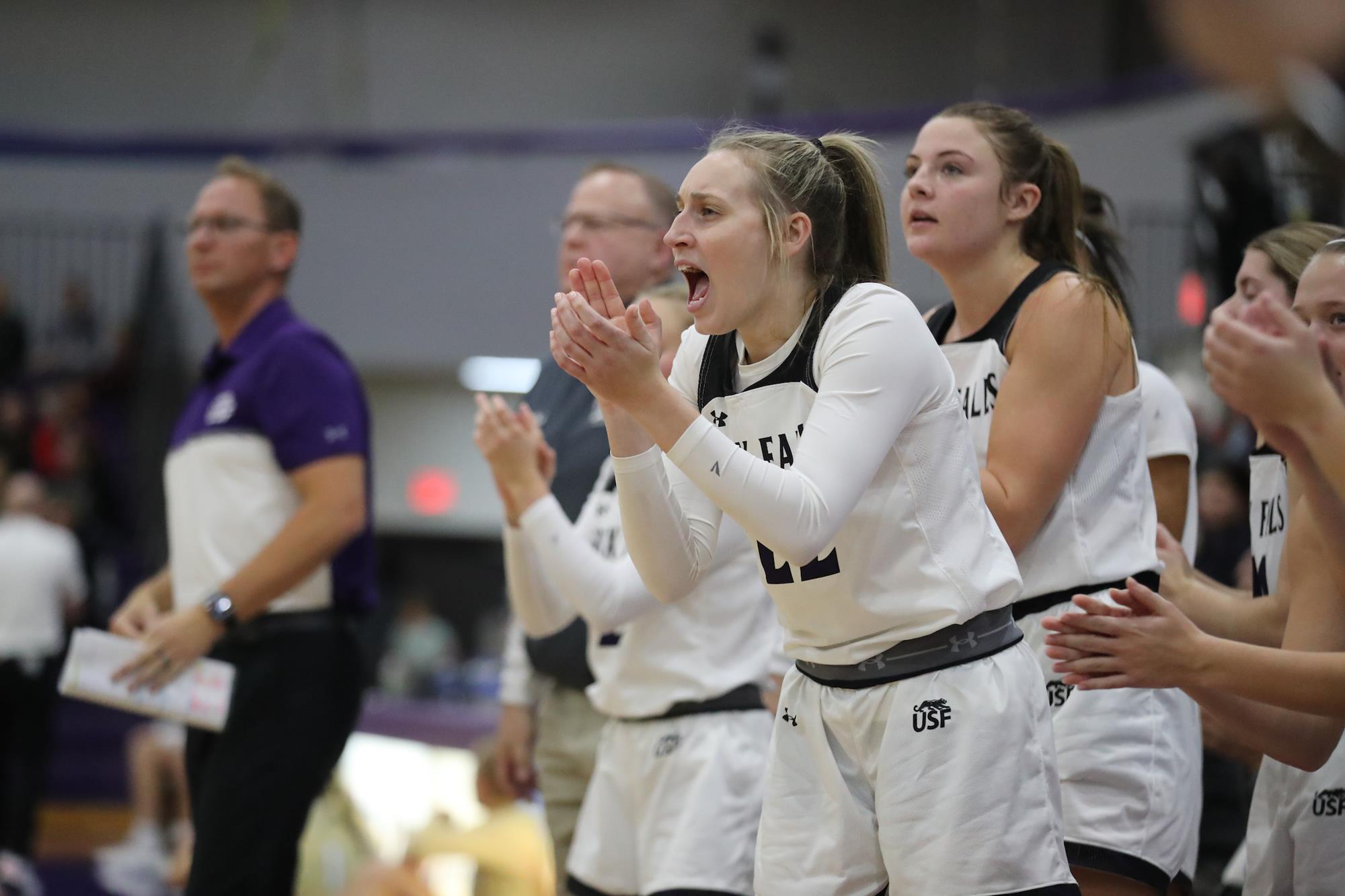 Madison Wuebben - Women's Basketball - University of Sioux Falls Athletics