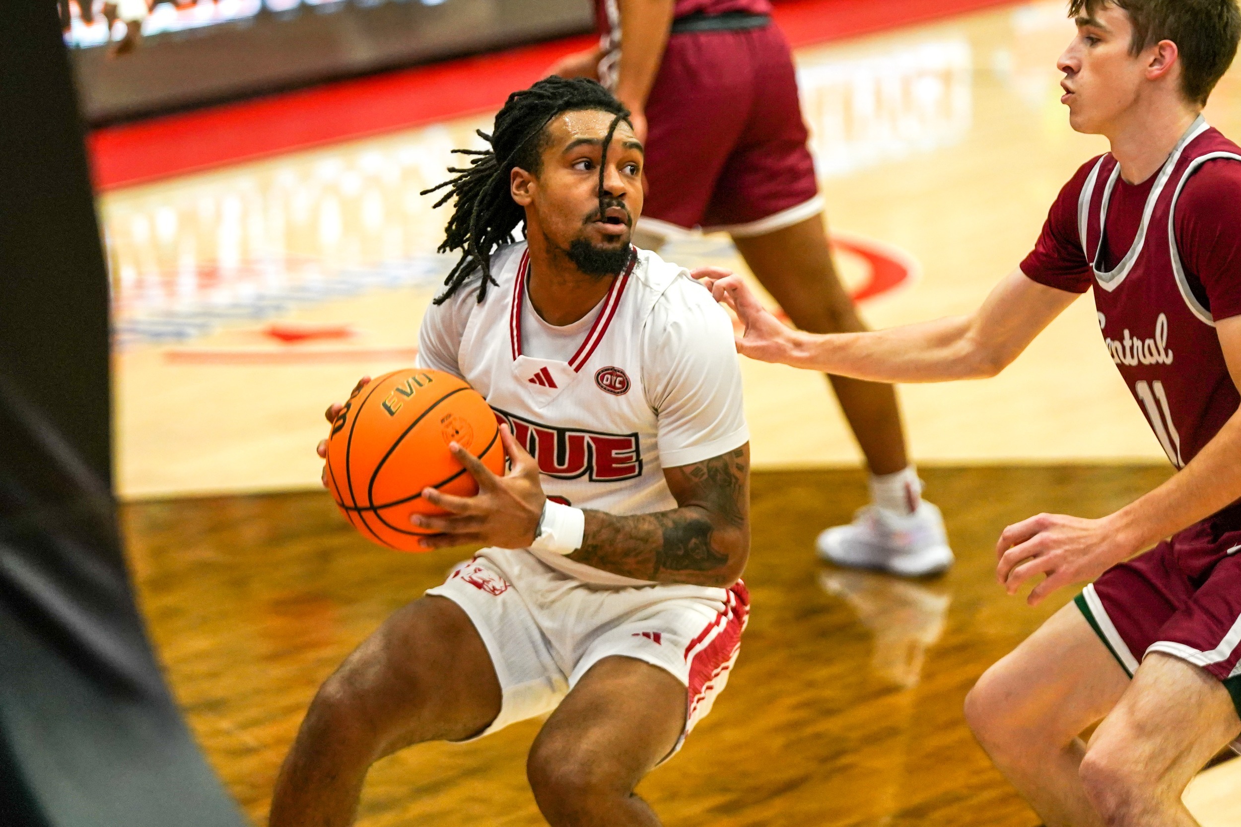 Bradley's Triples Topple Cougars - SIUE