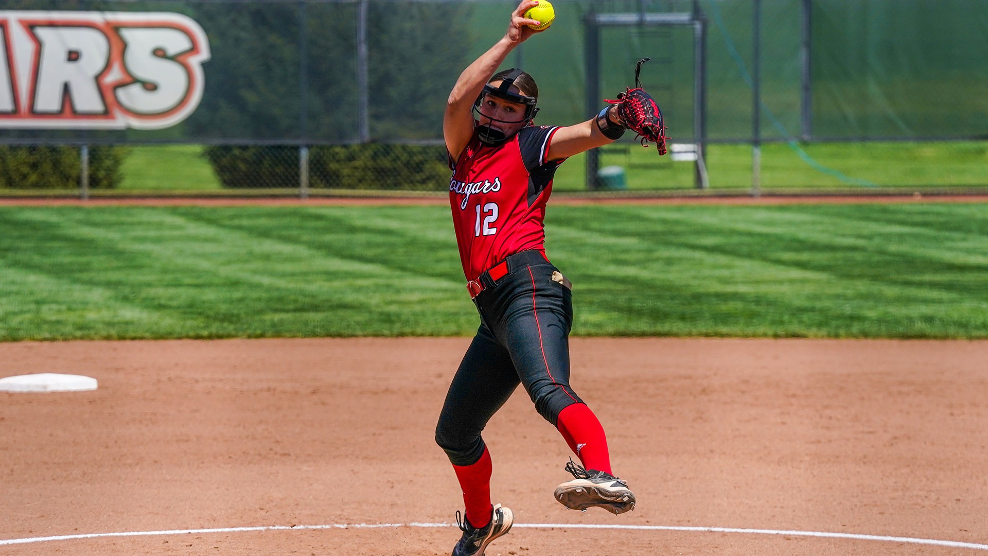 SIUE Softball Sweeps Texas A&M Commerce - SIUE