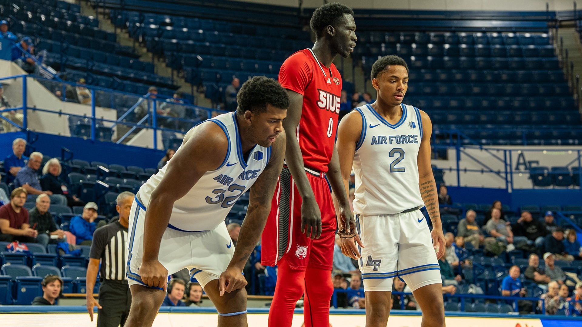 Men's Basketball Continues Play at Air Force Classic - SIUE