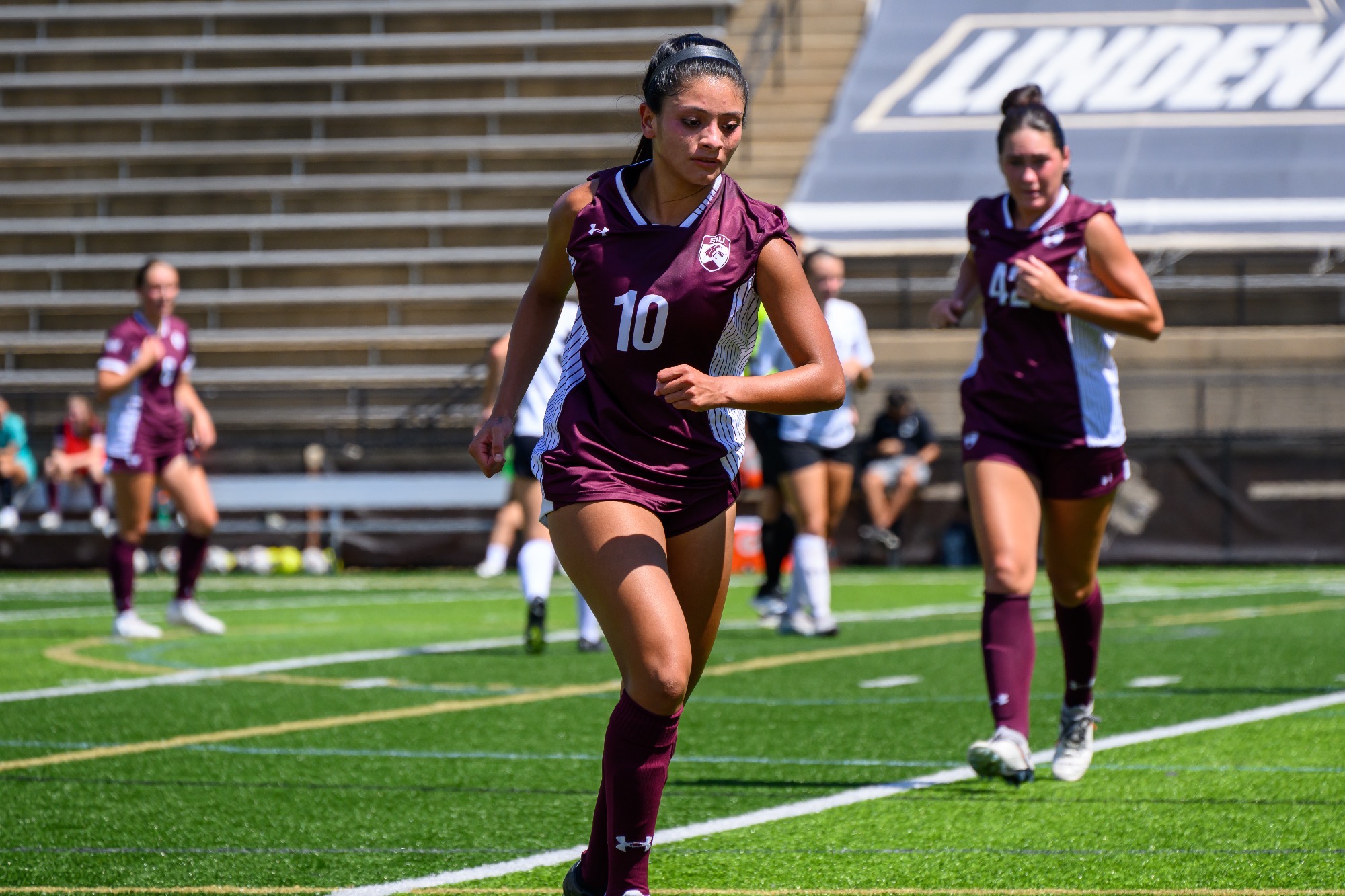 Dana Cruz - Women's Soccer - Southern Illinois University Athletics