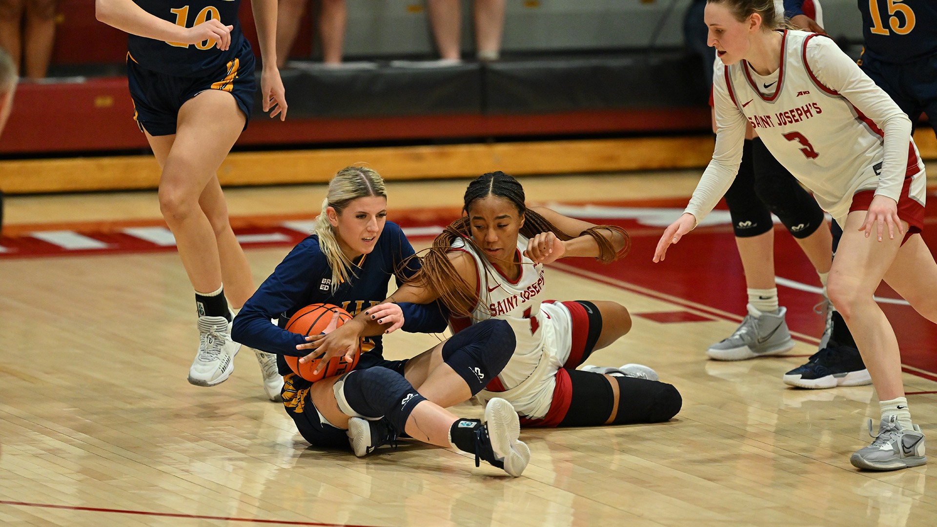 Second Half Struggles Upend Hawks in Loss to La Salle - Saint Joseph's University