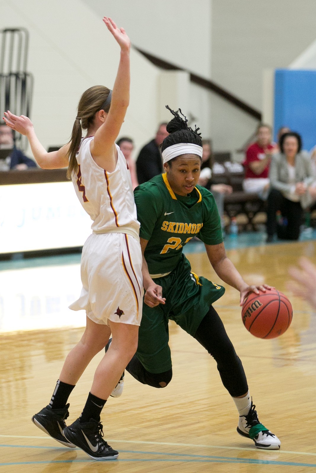 Amber Holgate - 2015-16 - Women's Basketball - Skidmore College Athletics