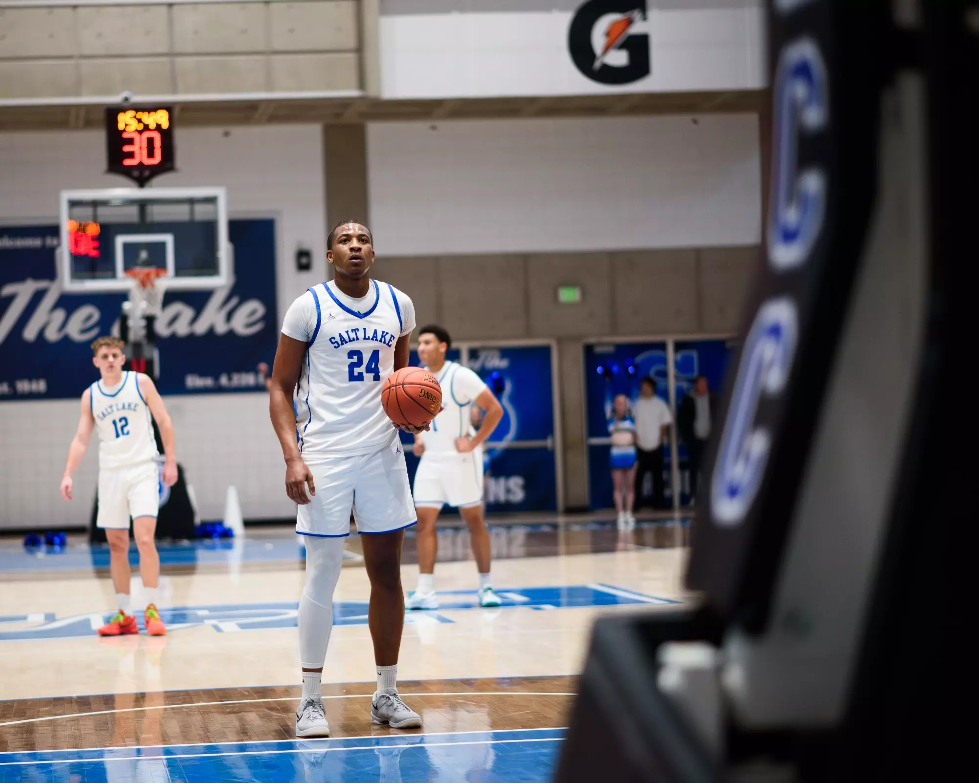 Salt Lake Men's Basketball Fall After Lopsided Second Half - Salt Lake ...