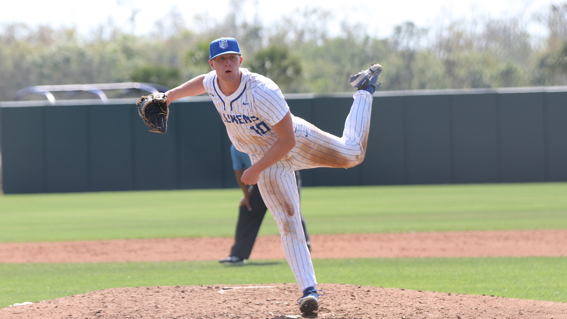 Early Lead Holds for Jackrabbits - Saint Louis University