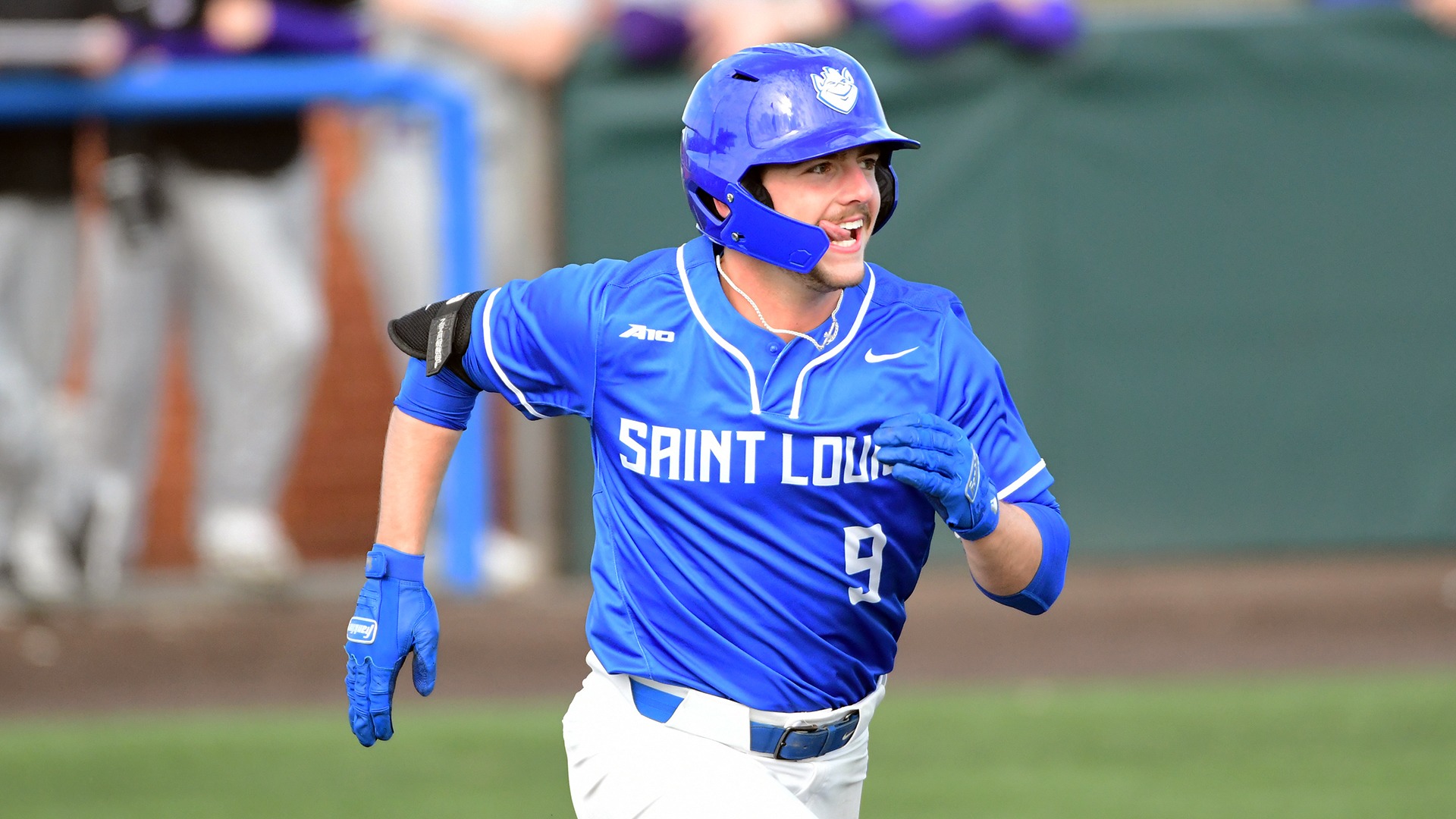 Bills Bring Out The Brooms In 14-8 Win - Saint Louis University