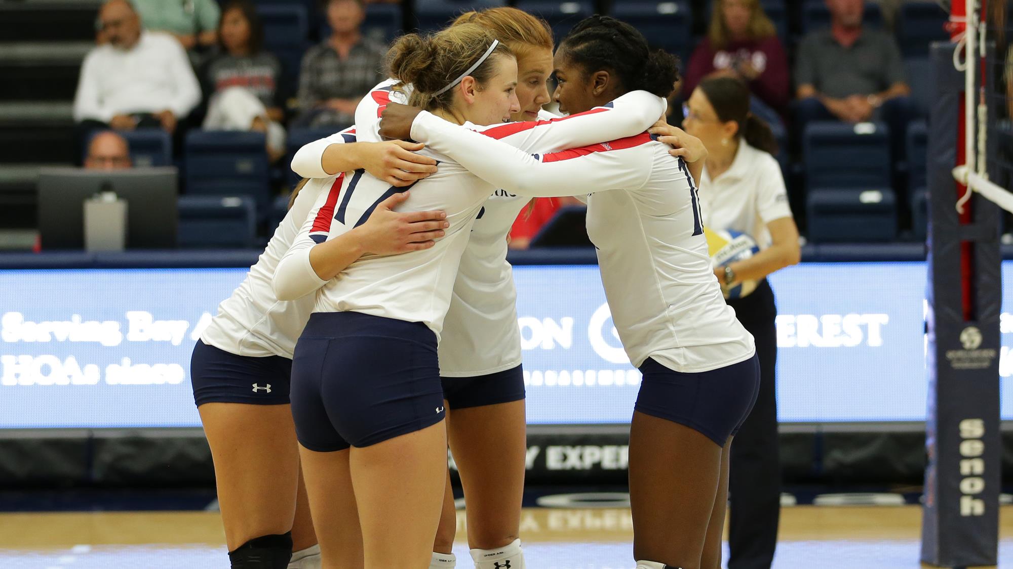 Alex O'Sullivan - Women's Volleyball - SMC California Athletics