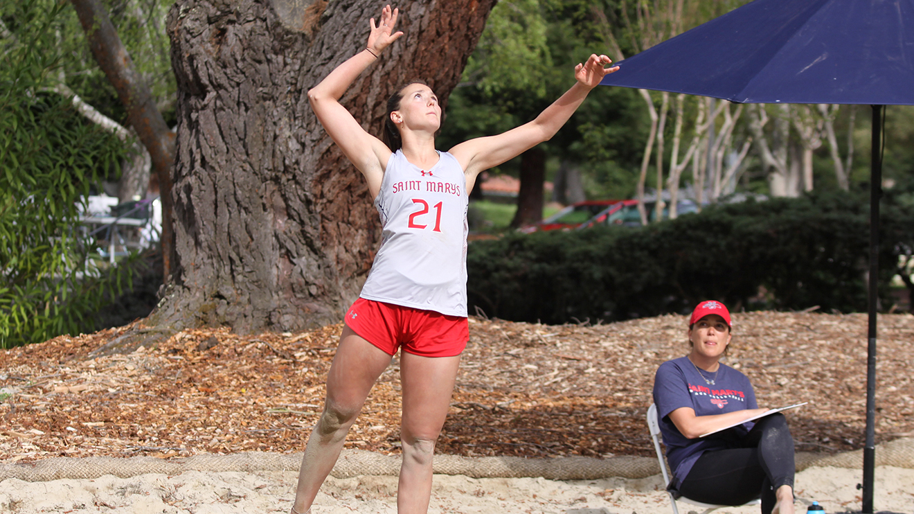 Jennifer "Boo" Laird - Women's Beach Volleyball - SMC California Athletics