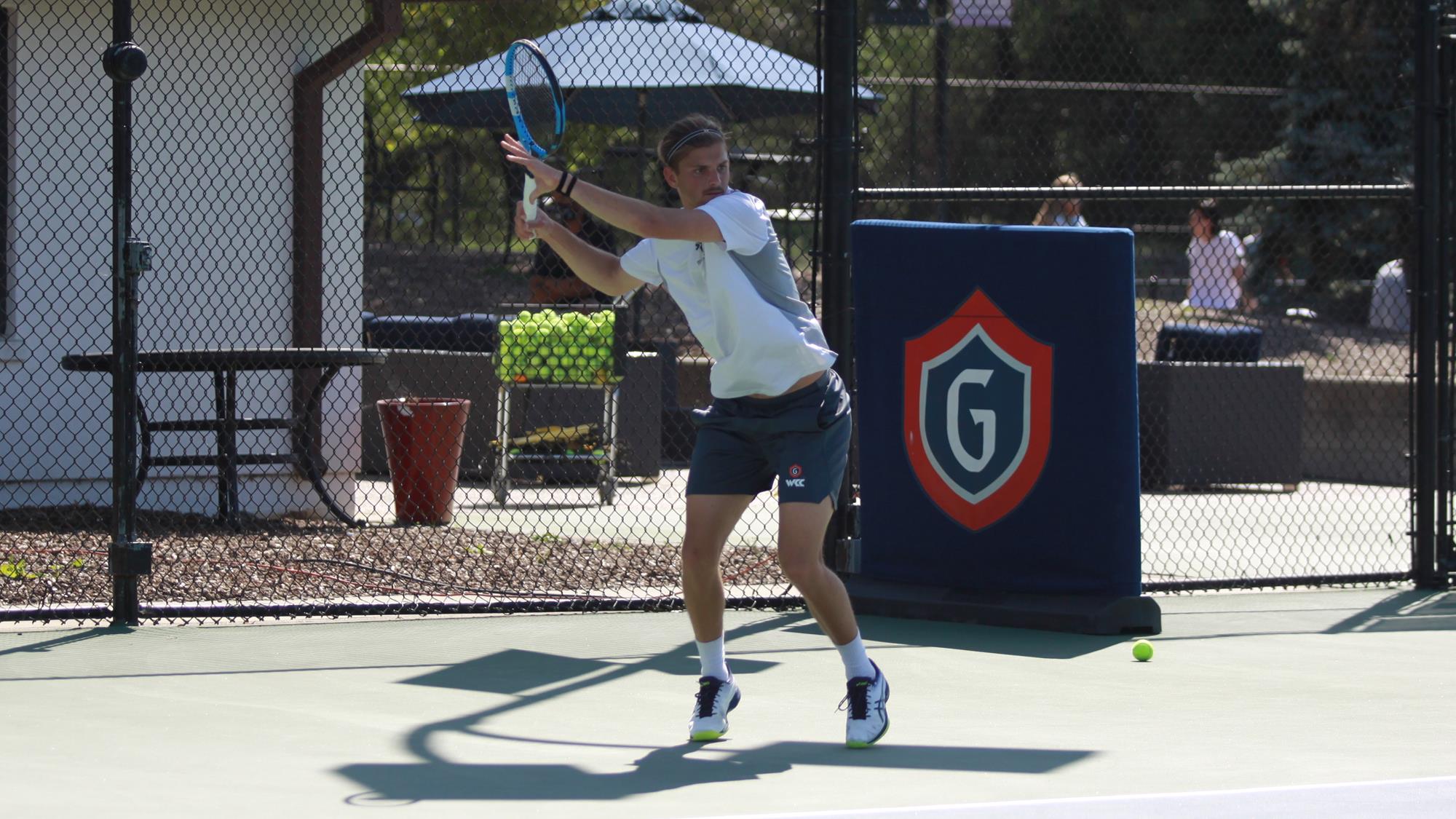 Damon Kesaris - Men's Tennis - SMC California Athletics