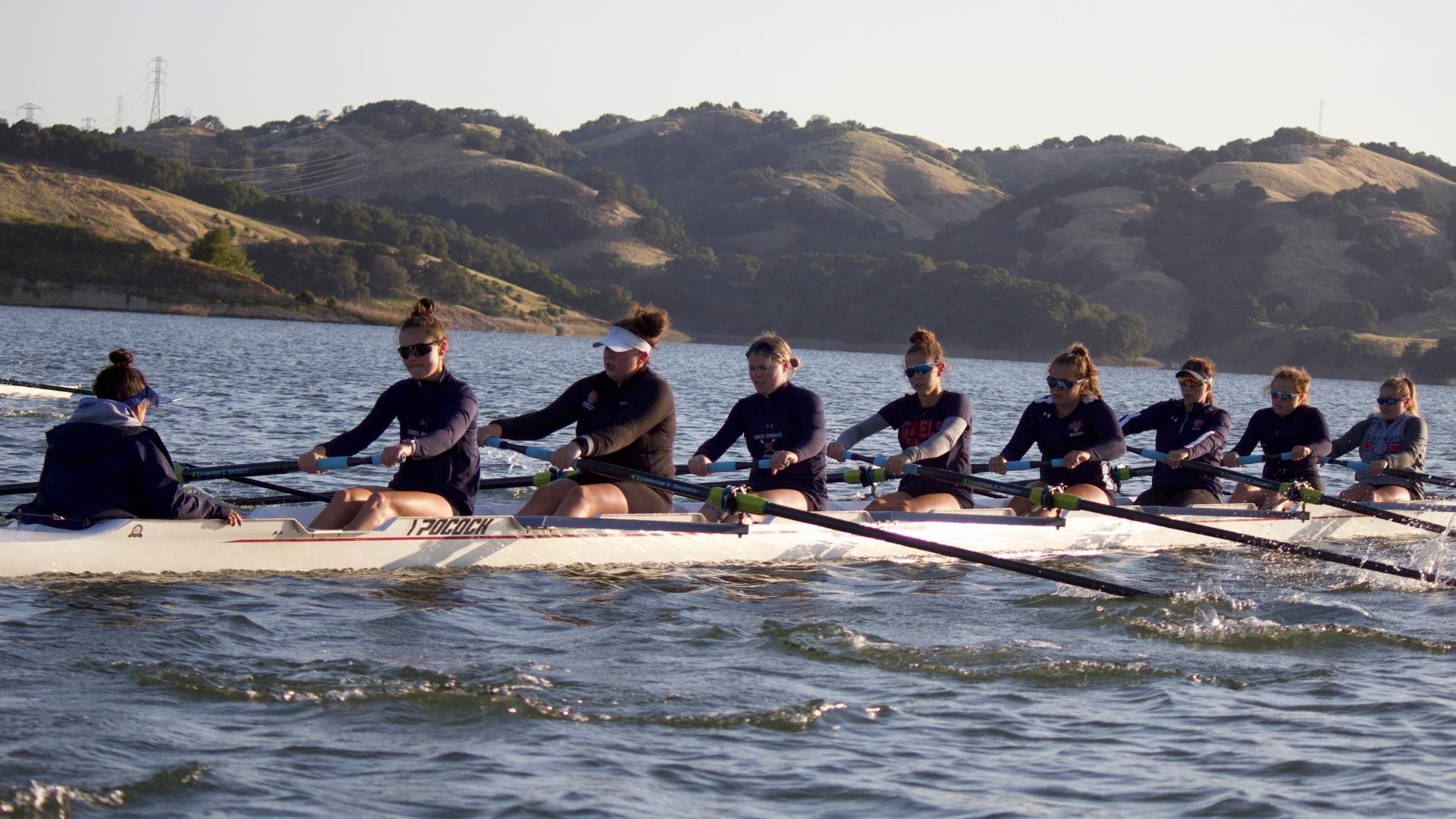 Emma Scanlan - Women's Rowing - SMC California Athletics
