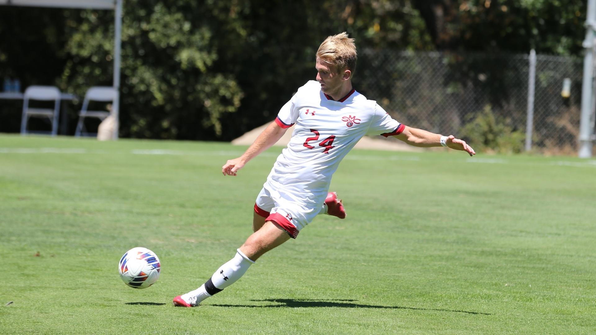 Timothy Stephens - Men's Soccer - SMC California Athletics