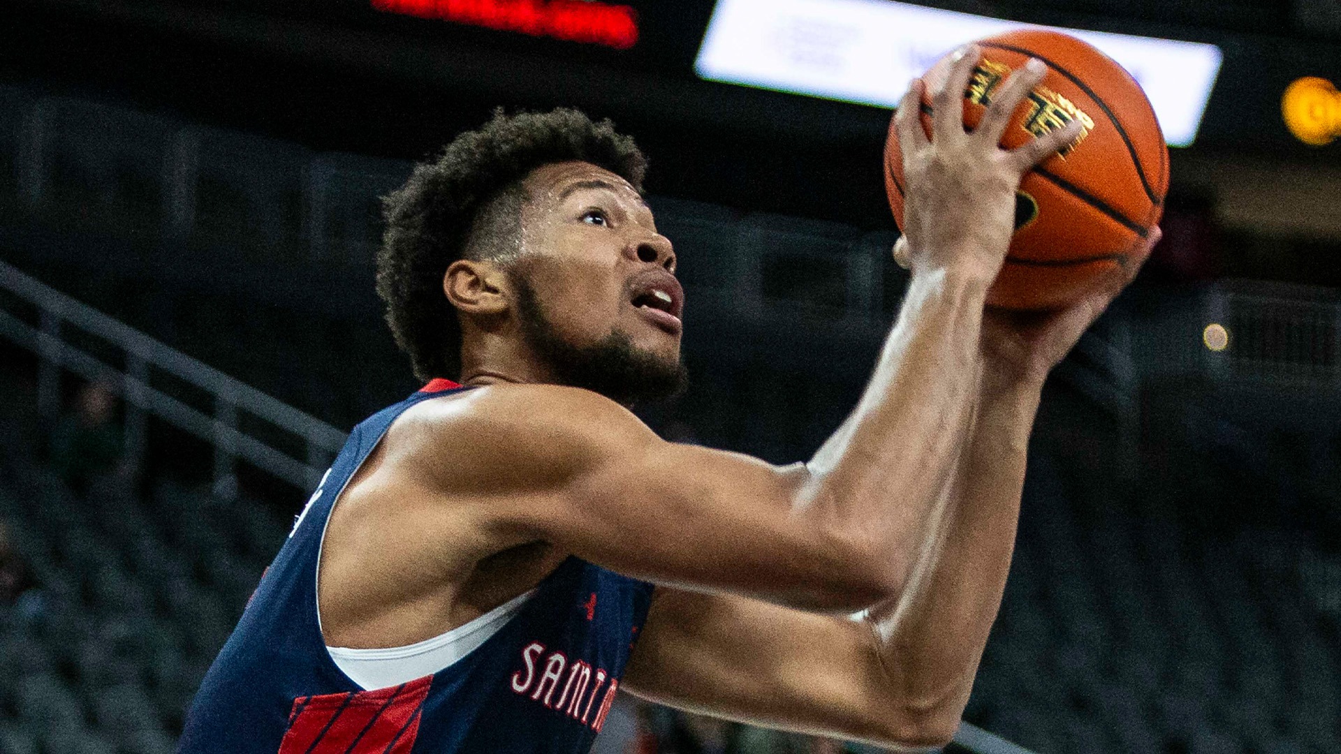 Joshua Jefferson - Men's Basketball - SMC California Athletics