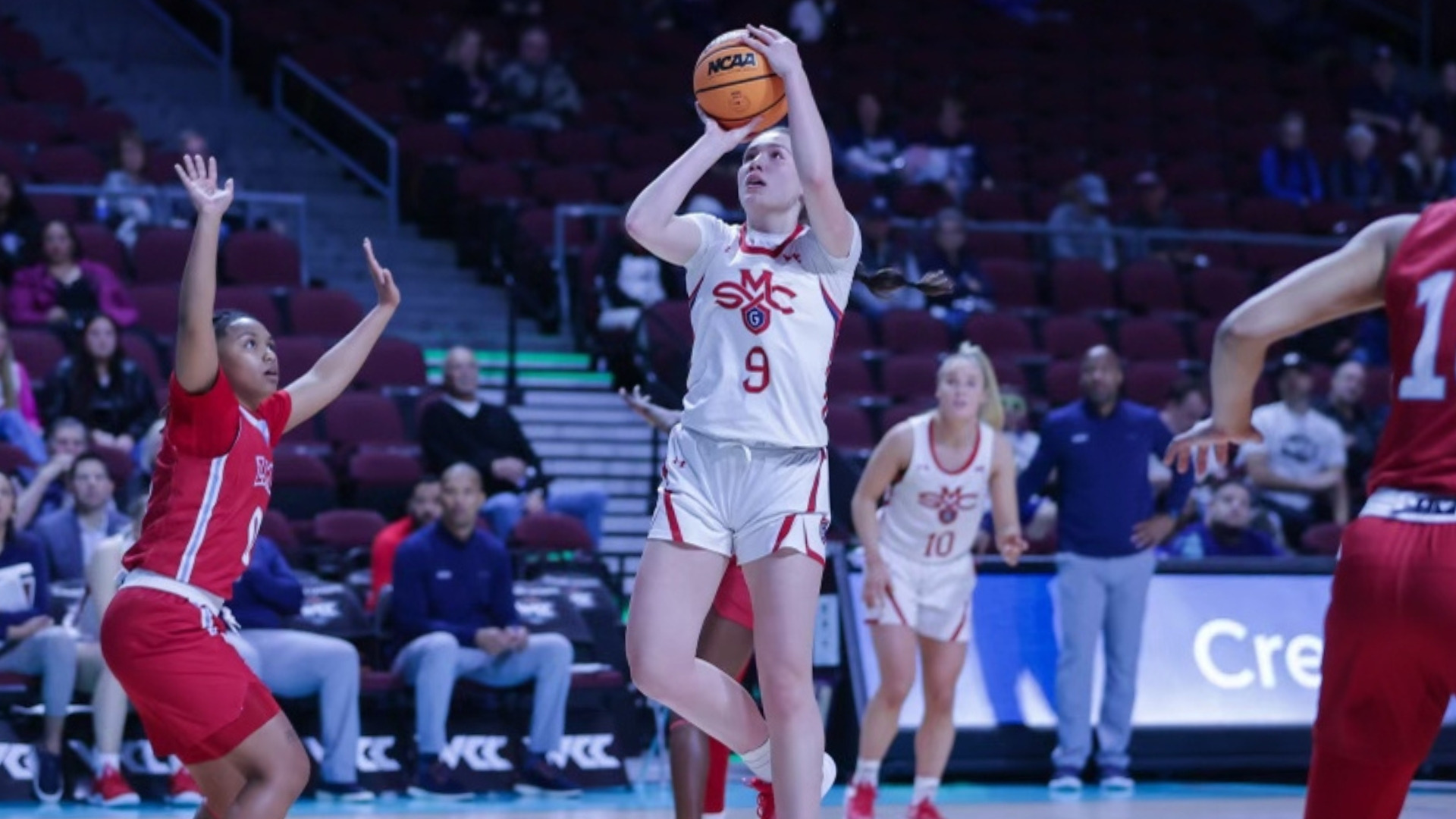 Maia Jones - Women's Basketball - SMC California Athletics