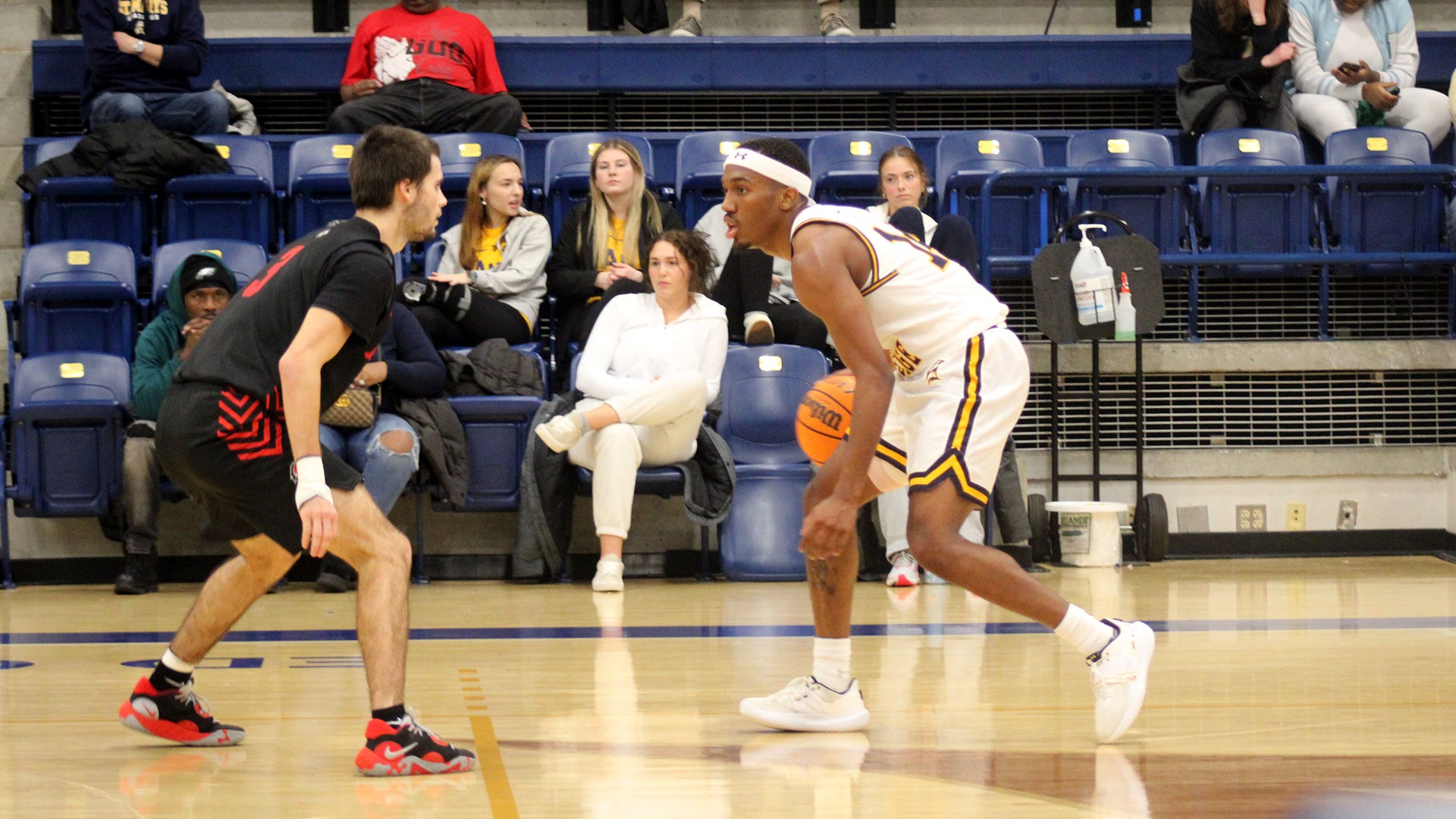 Henry, Alexander Shine as Seahawks Men’s Basketball Falls at Lancaster ...