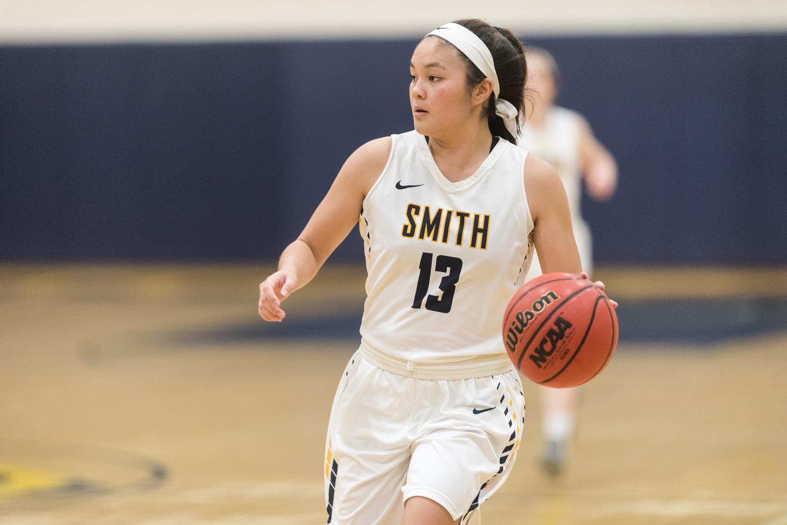 Four Pioneers Score in Double Figures as Basketball Takes Down Coast ...