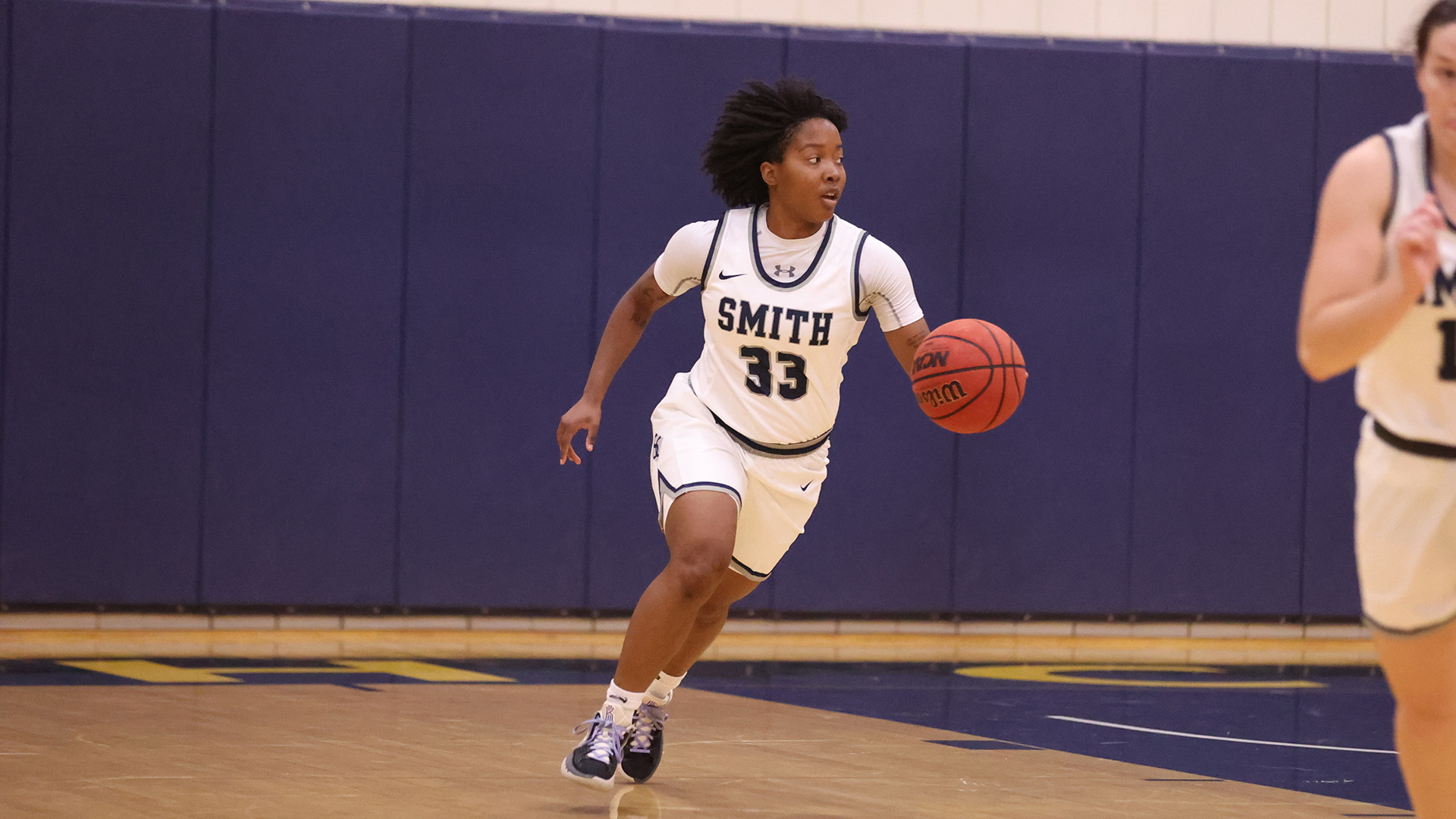 Smith Basketball Runs Past Hamilton, 67-34 - Smith College Athletics