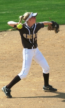 Amanda Neumann - Softball - SMSU Athletics