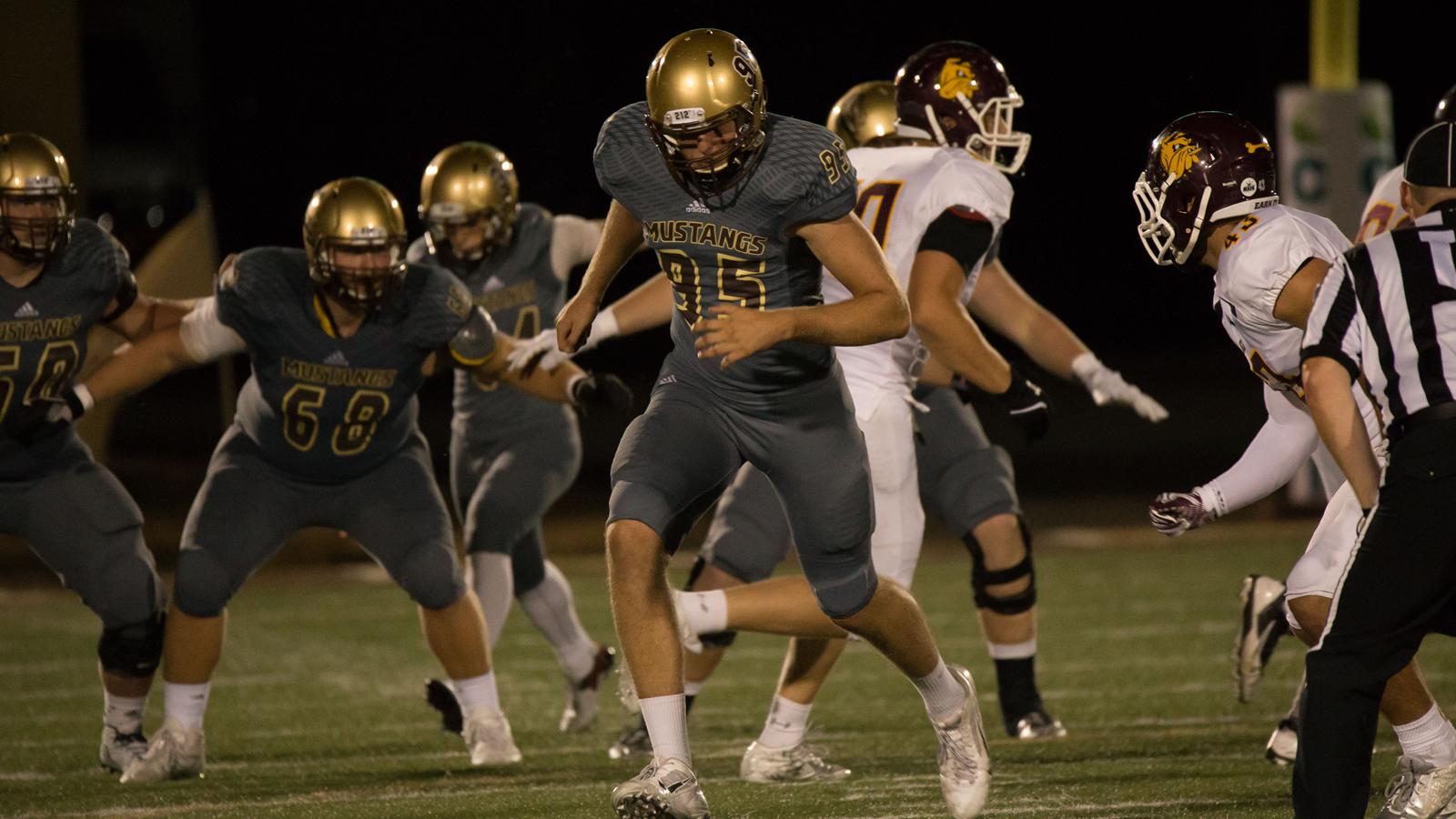 Aaron Van Dyk - Football - SMSU Athletics
