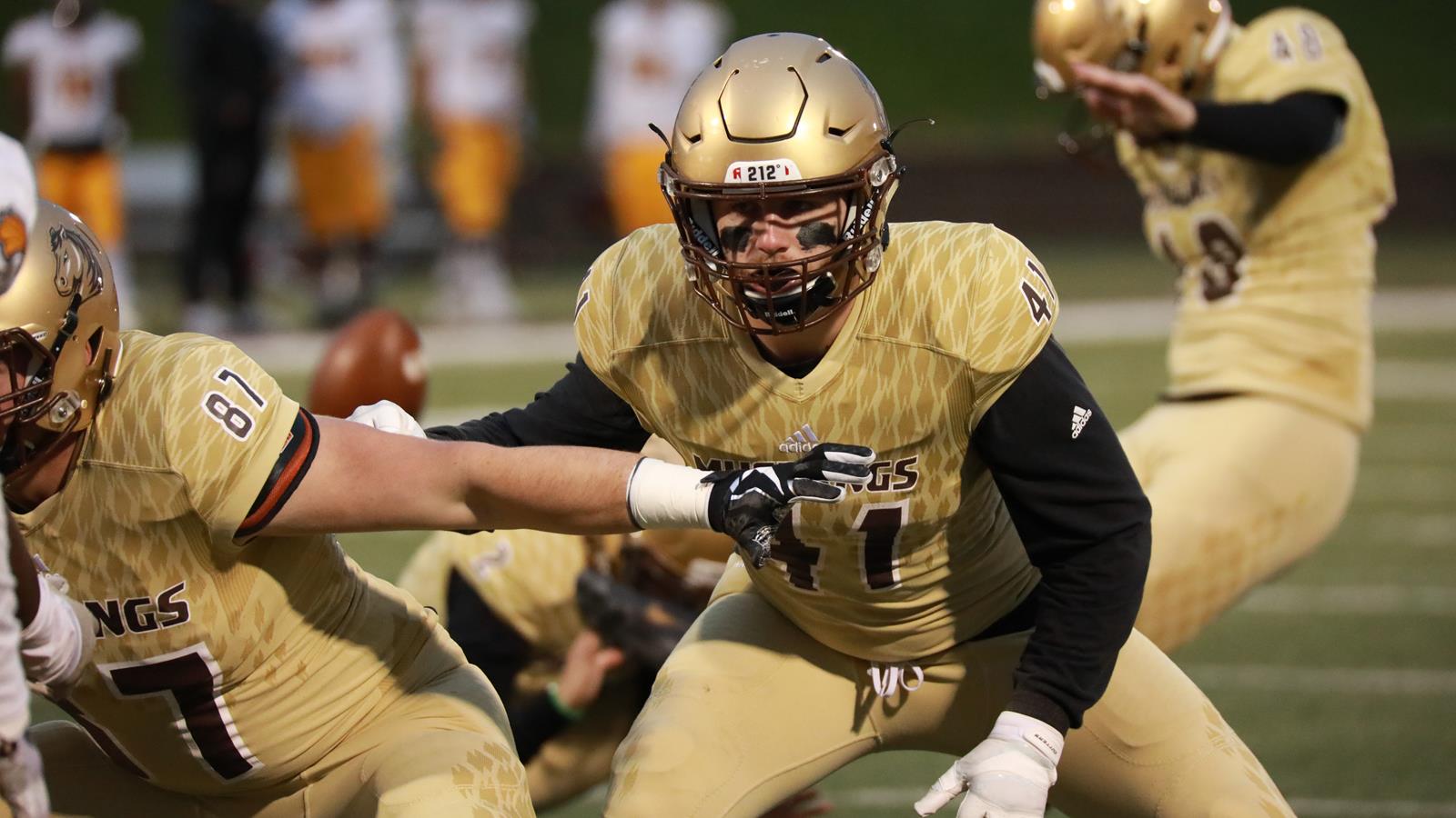 Ryan Amundson - Football - SMSU Athletics