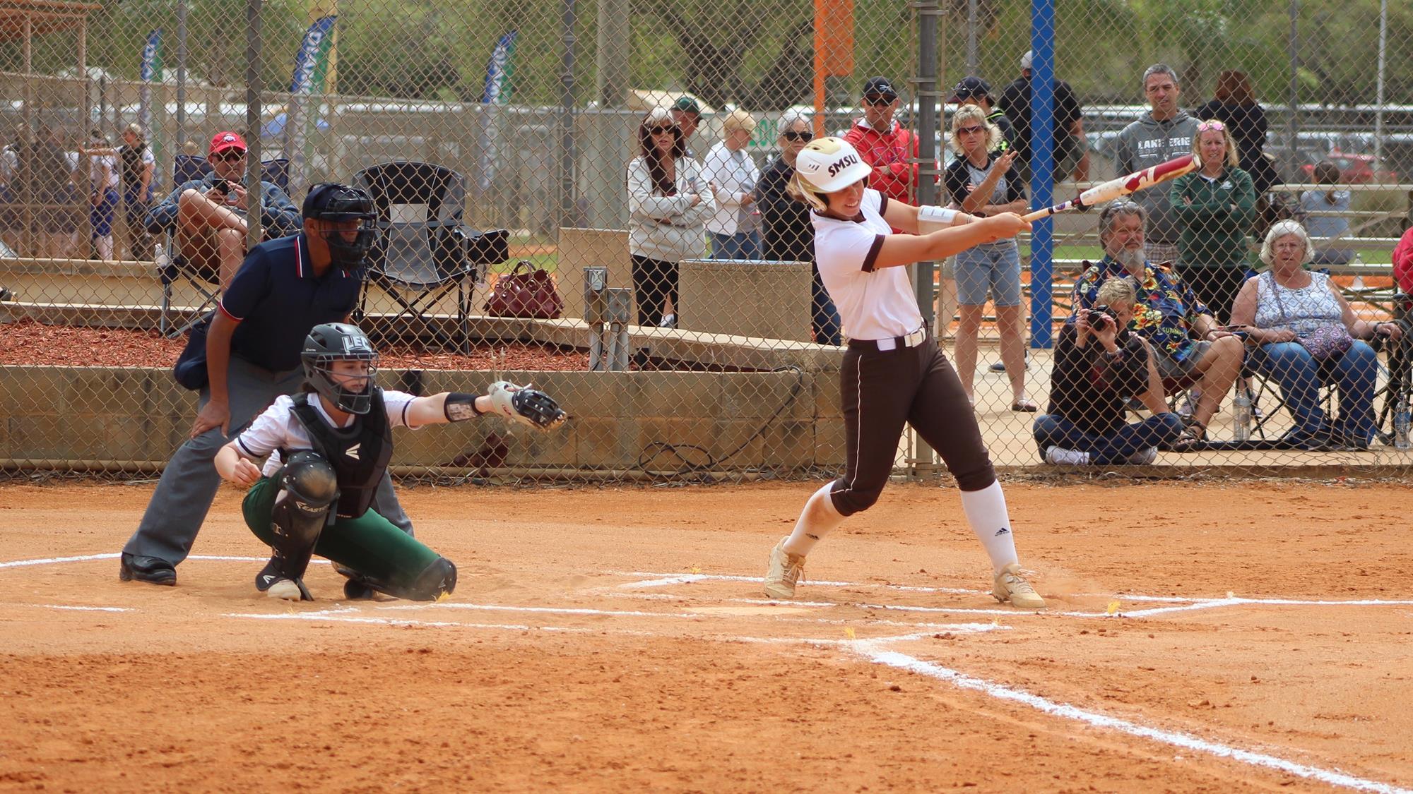 Kali Tomlinson - Softball - SMSU Athletics