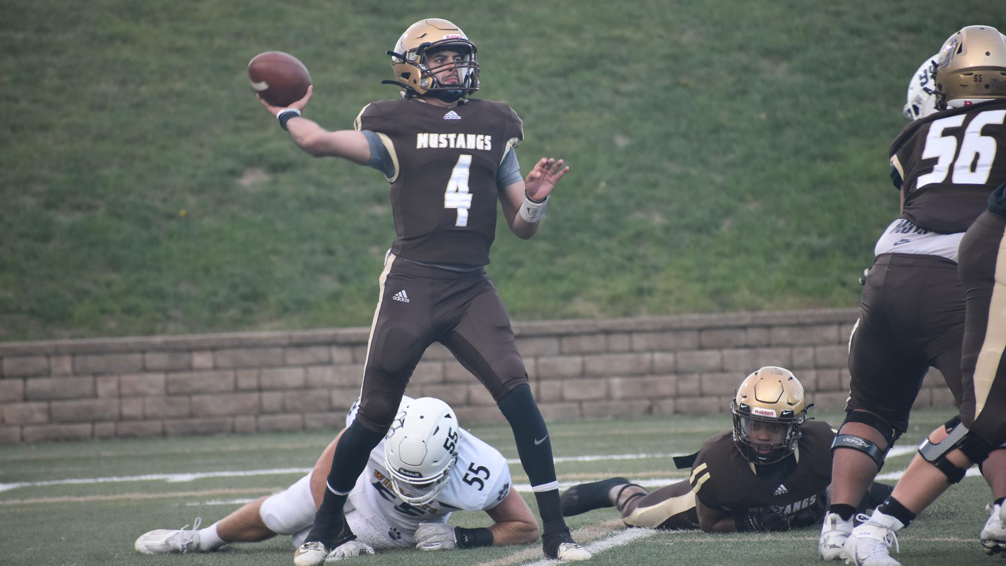 Steven Nava - Football - SMSU Athletics