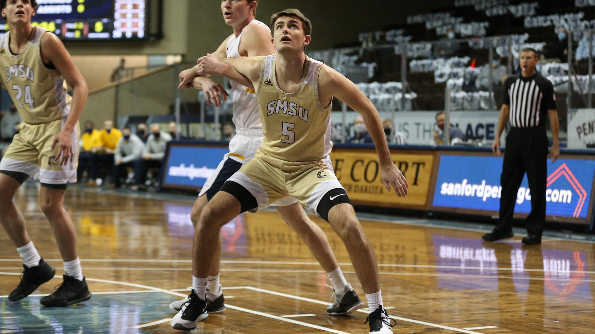 Grant Kramer - Men's Basketball - SMSU Athletics
