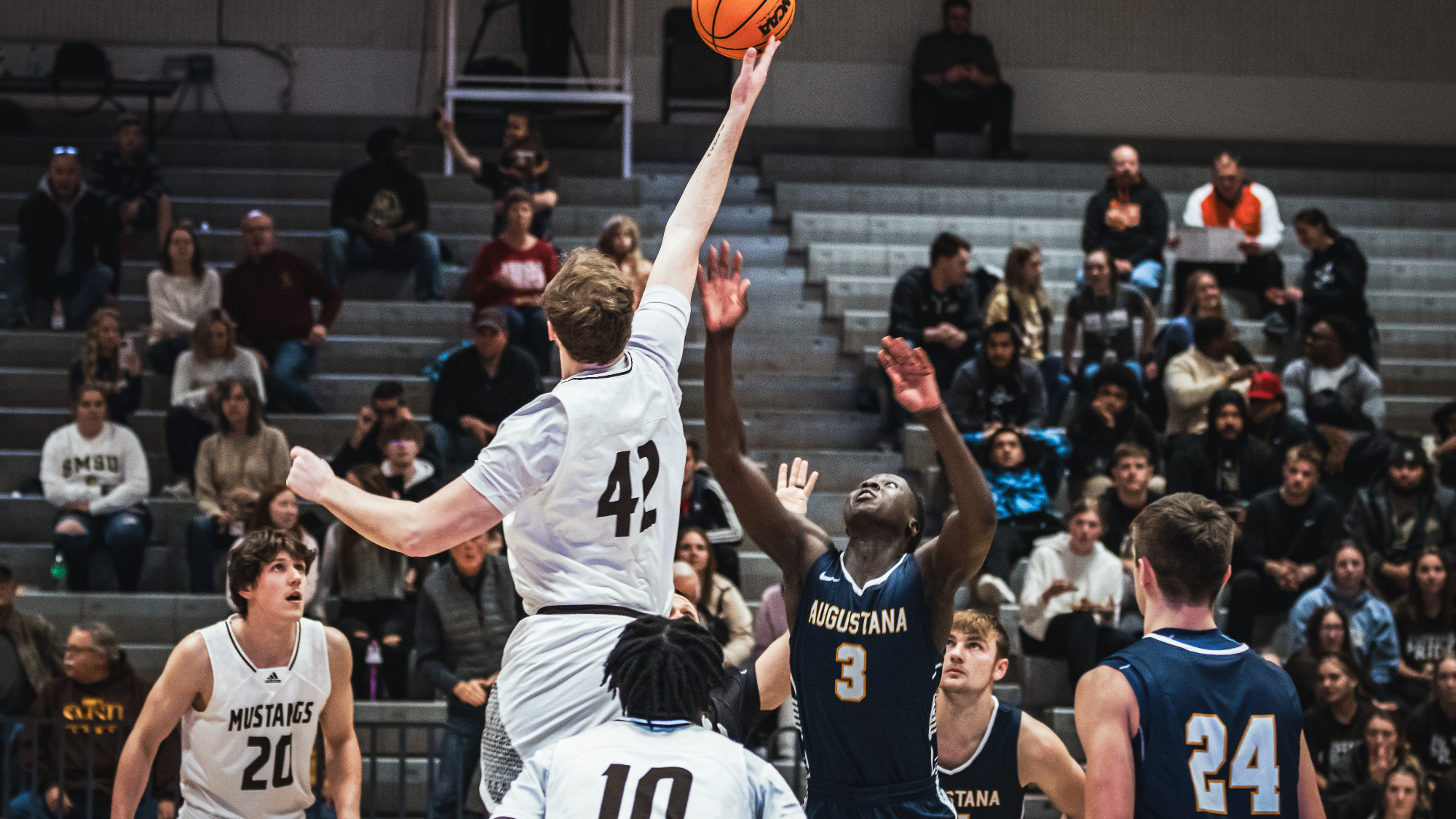 Jake Phipps - Men's Basketball - SMSU Athletics