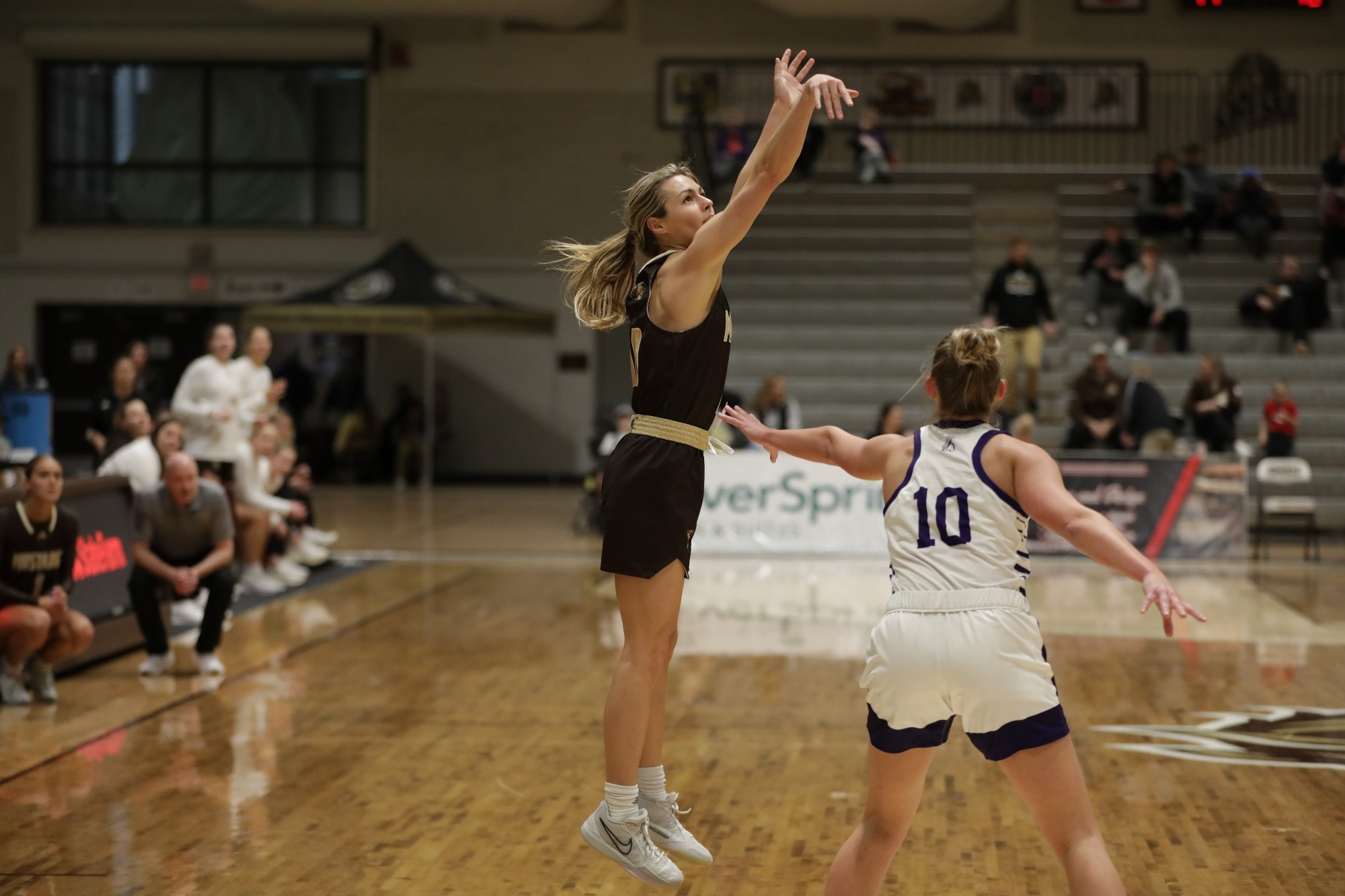 Madison Gehloff - Women's Basketball - SMSU Athletics