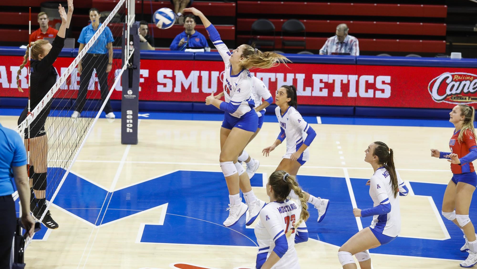 Rachel Woulfe - Volleyball - SMU Athletics