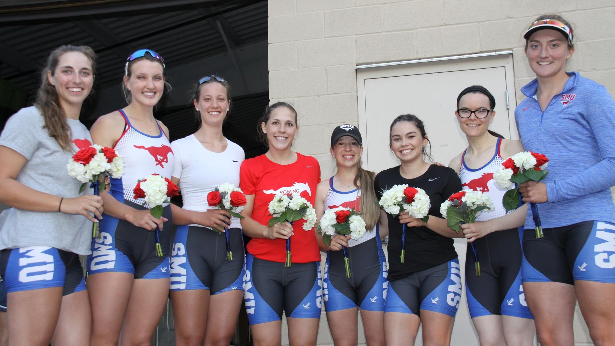 SMU Wins By Open Water Against Alabama In Varsity 8 And 4 - SMU Athletics