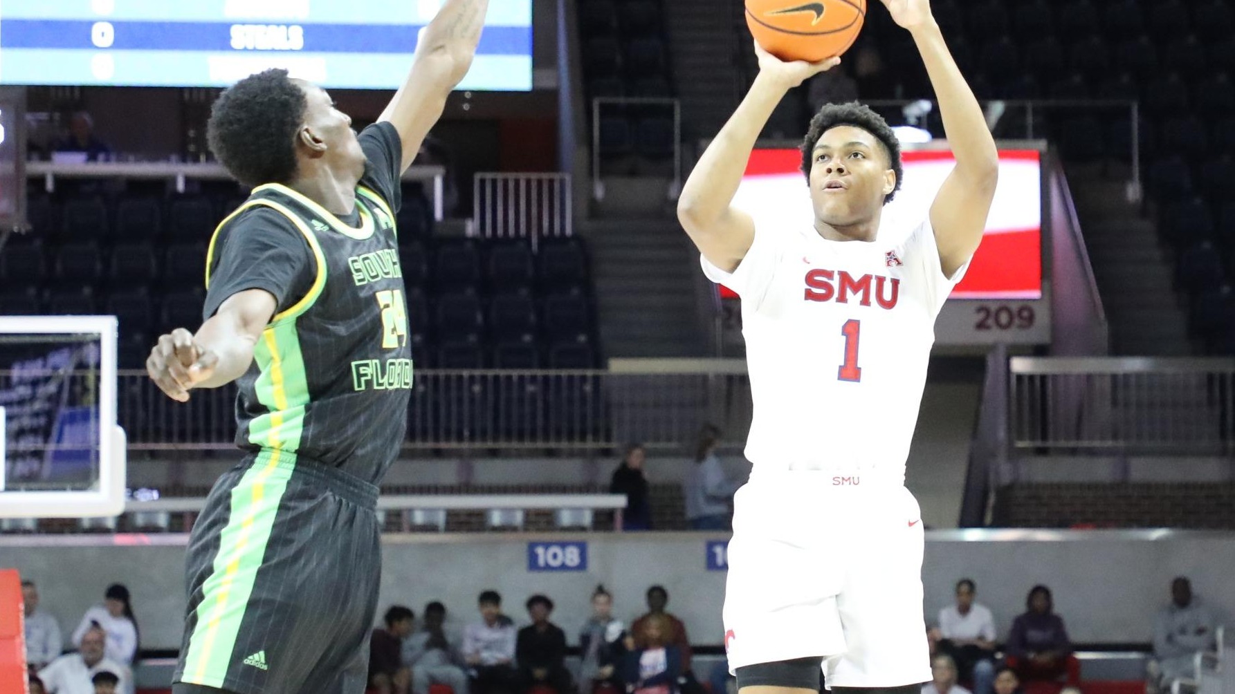 SMU Defeats USF 82-80 - SMU Athletics