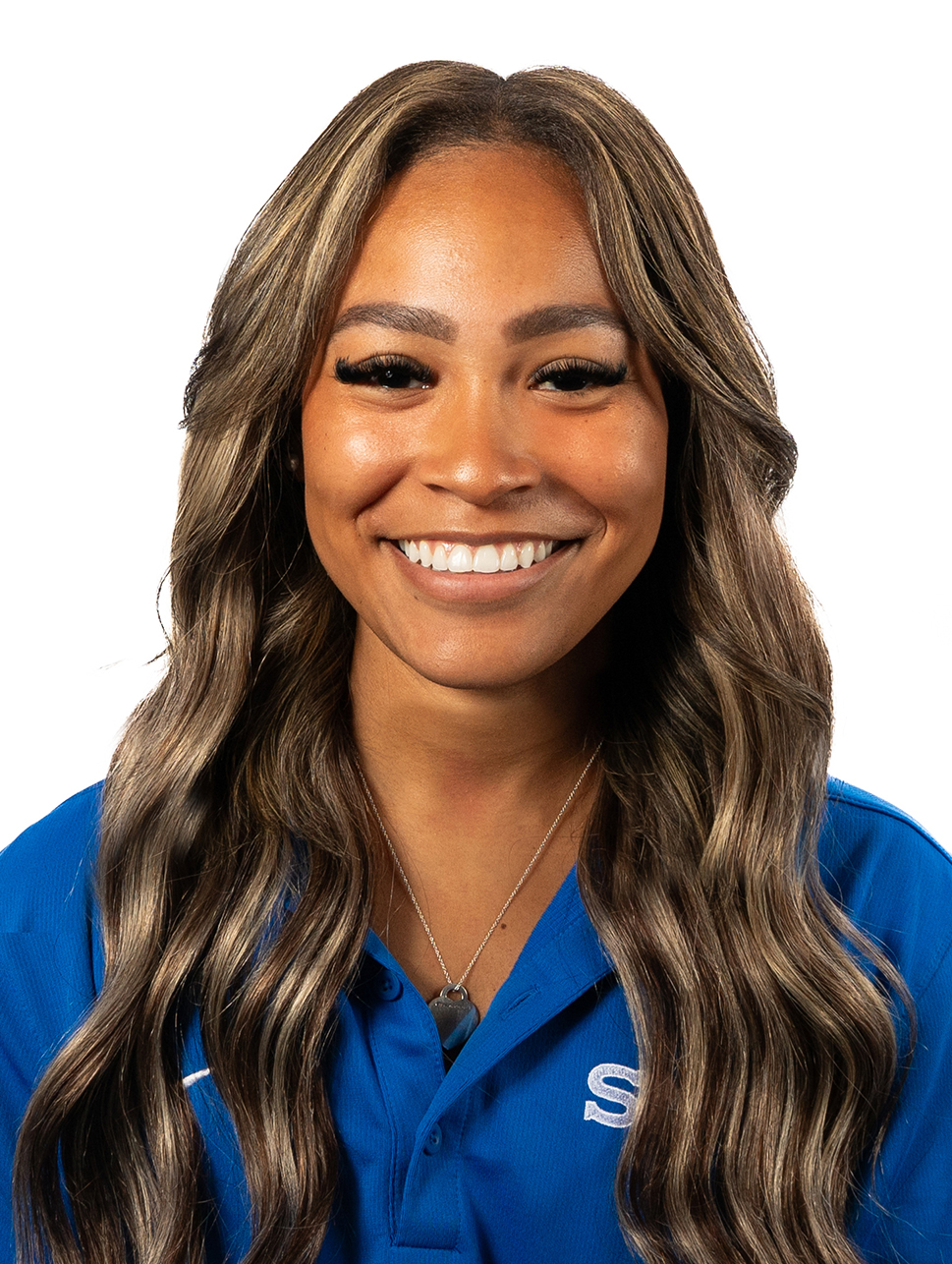 Paige Smith - Director of On-Campus Recruiting - Football Support Staff ...