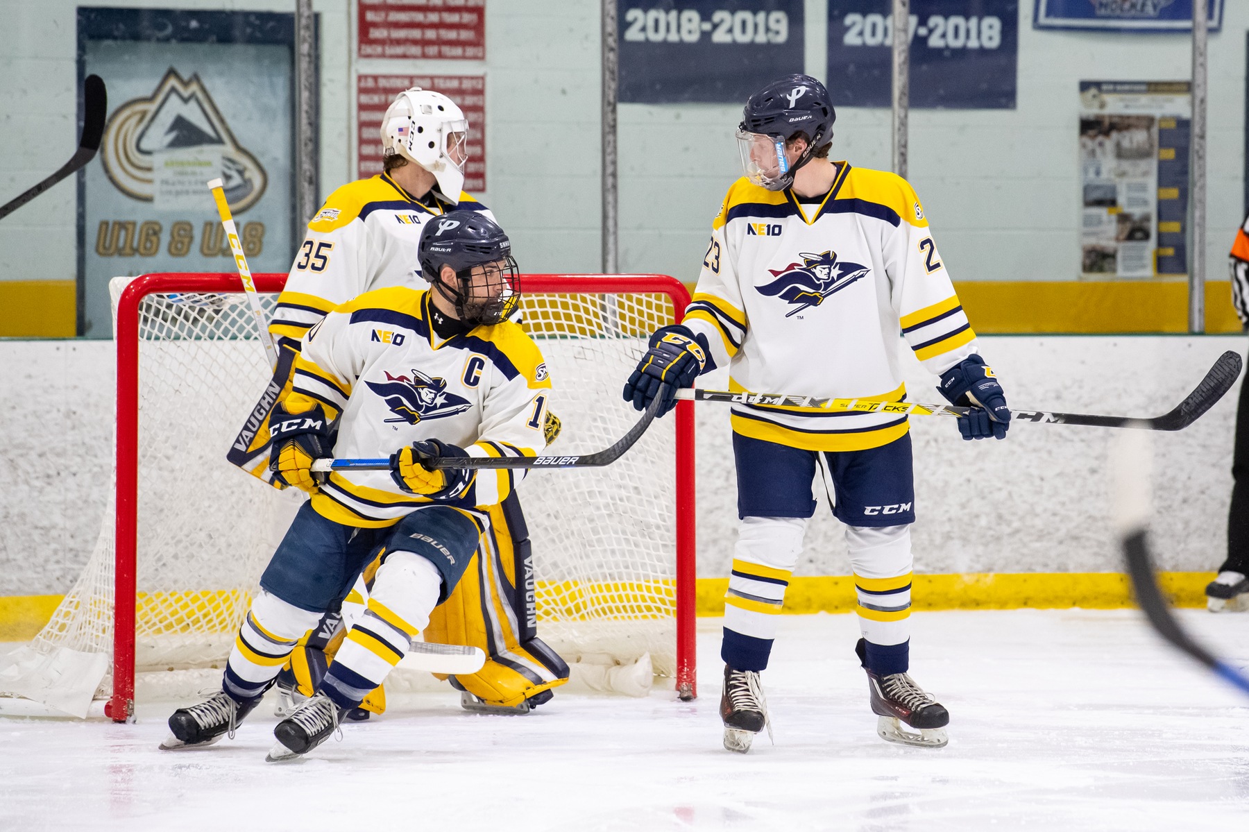 Curtain Falls On Ice Hockey Season As Penmen Drop 4-2 Decision To Saint ...