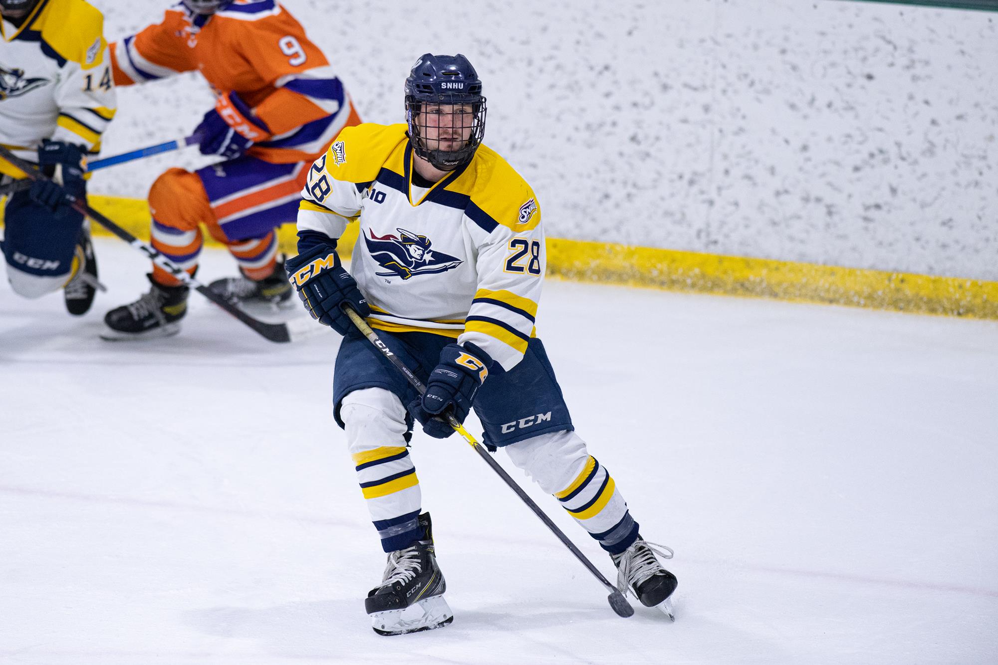 Phil Heisse - 2021-22 - Men's Ice Hockey - Southern New Hampshire ...
