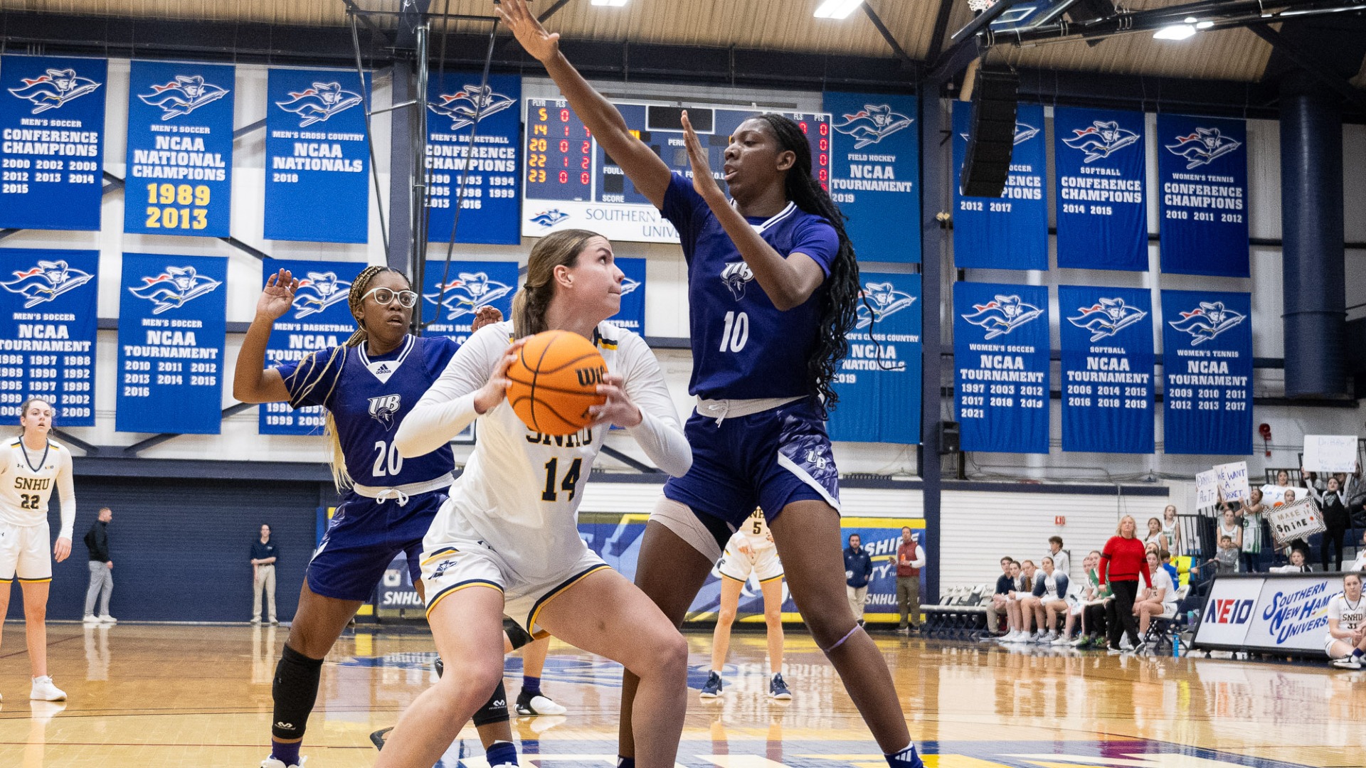 Penmen Roll Past Bridgeport 73-47 - Southern New Hampshire University
