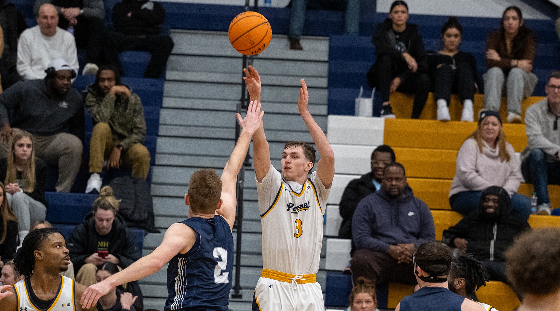Men's Basketball Nails 14 3's in 81-78 Victory at Franklin Pierce ...