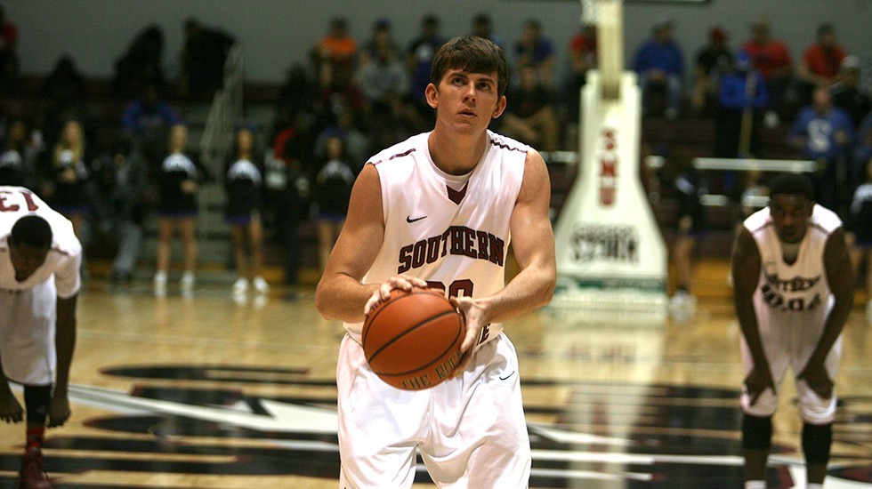Miles Finch - Men's Basketball - Southern Nazarene University Athletics