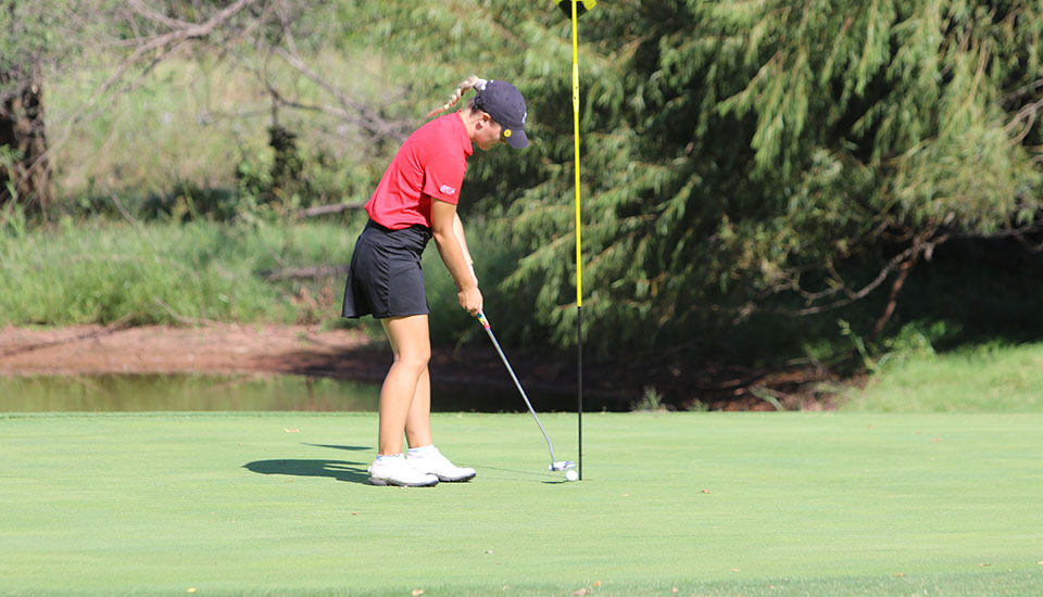 Bailey Akins - Women's Golf - Southern Nazarene University Athletics