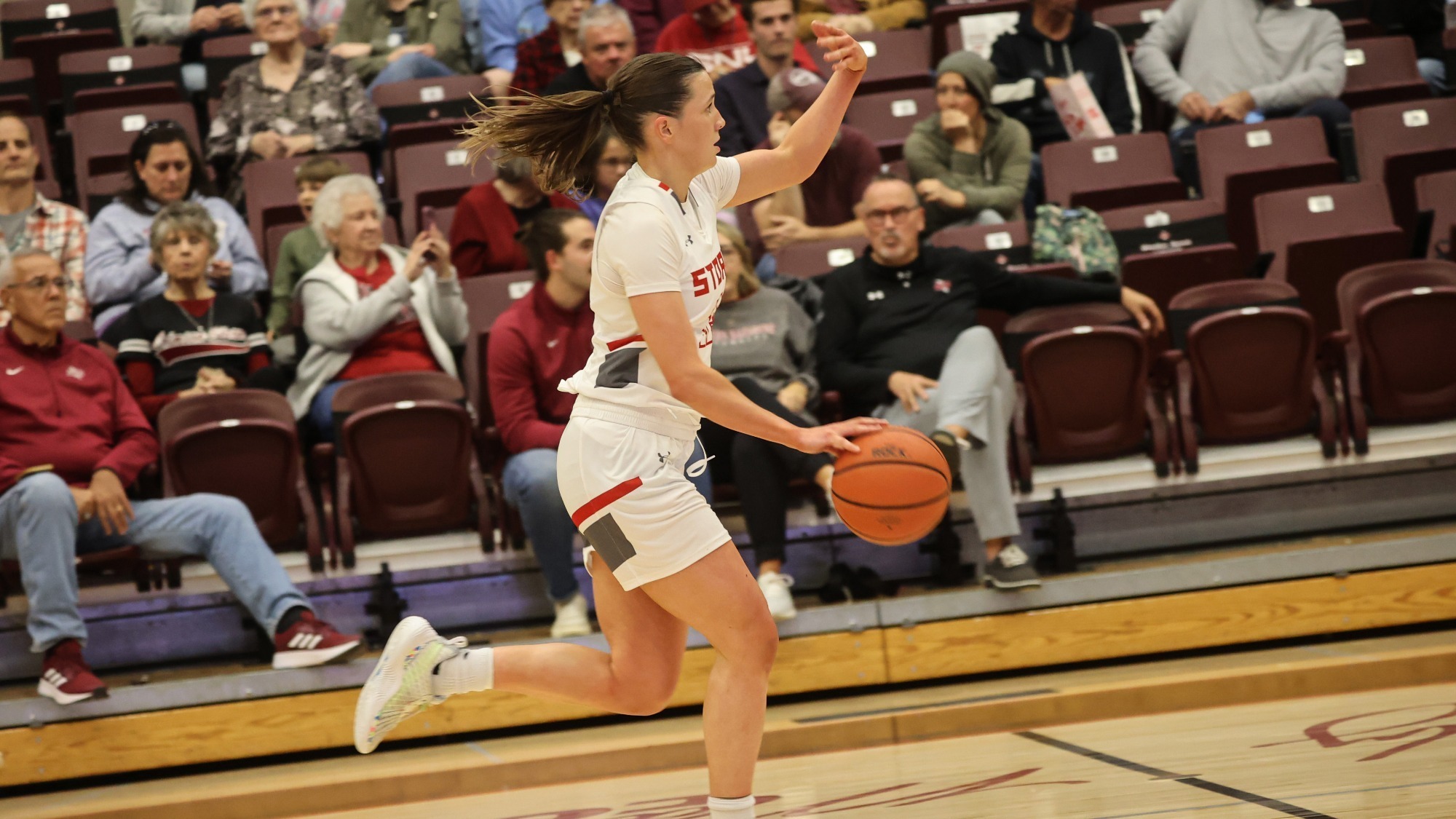 Emily Monaghan - Women's Basketball - Southern Nazarene University ...